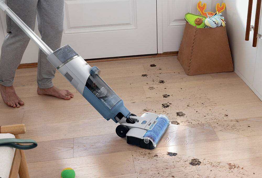 Shark Vacuum Cleaners, Mops & Irons - Best Buy