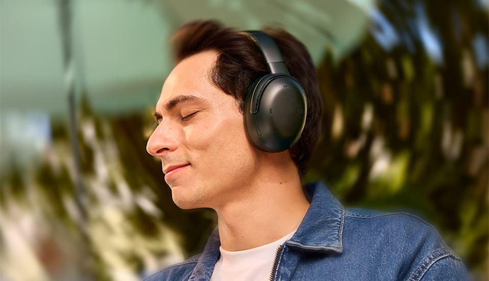 Red Headphones Deals - Best Buy