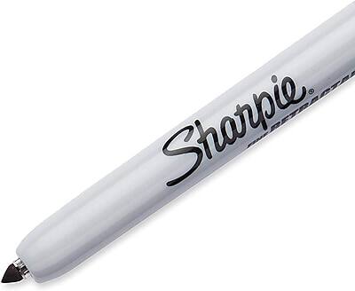 Sharpie Retractable Permanent Marker, Fine Tip, Black, 12/Pack (32701 ...