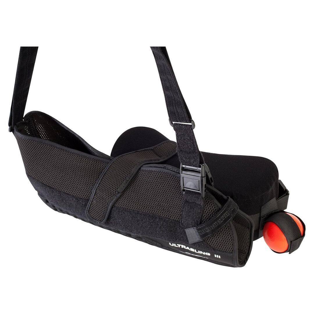 DonJoy UltraSling III Shoulder Support Sling with De Rotation Strap ...