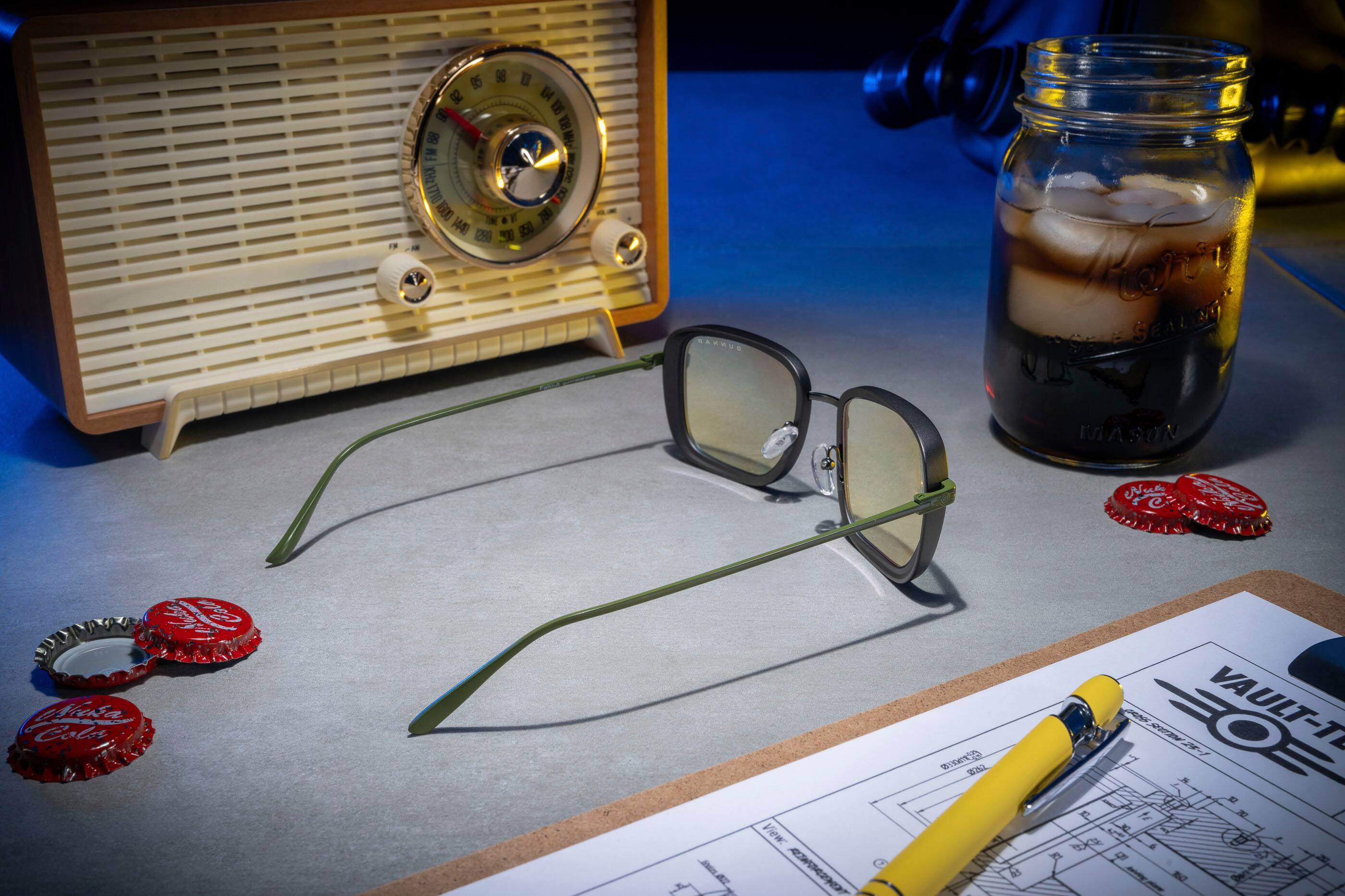 GUNNAR Fallout Vault 33 Computer Glasses with Blue Light Reduction ...