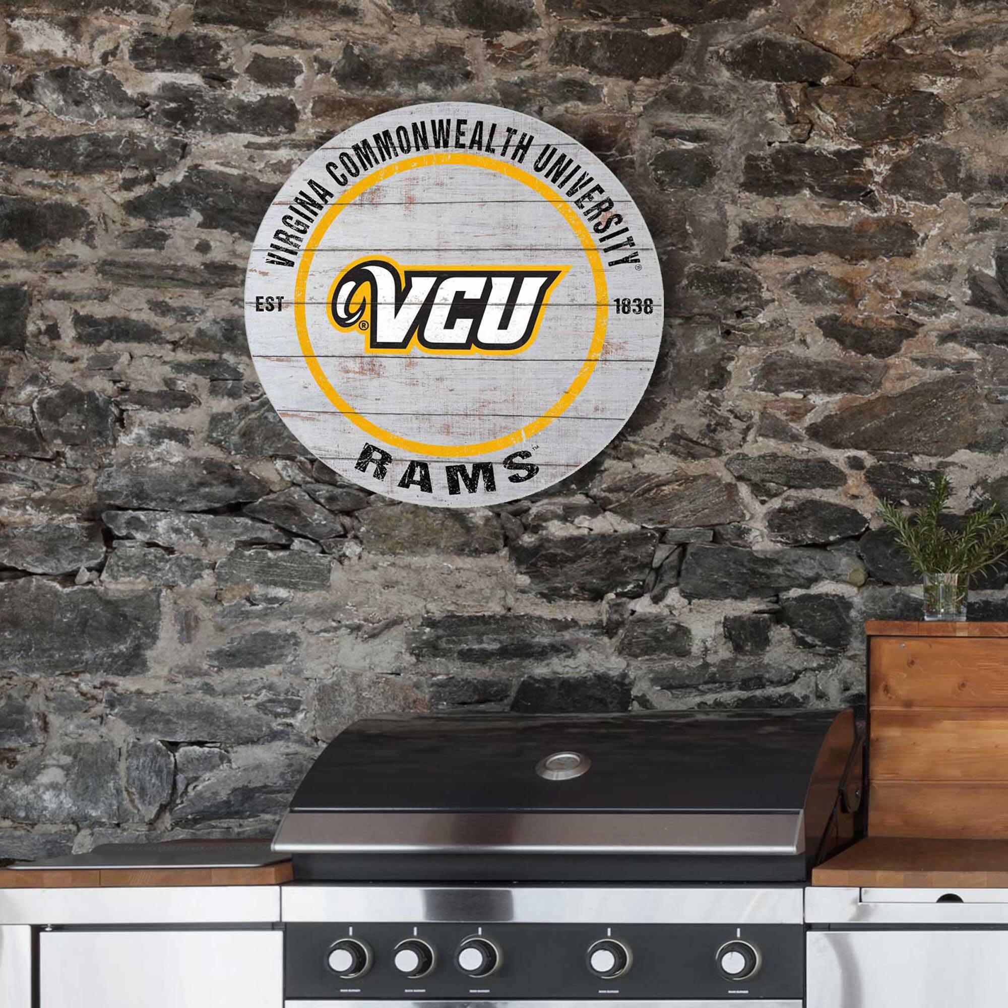 Jardine VCU Rams 20'' x 20'' Indoor/Outdoor Weathered Circle Sign White ...