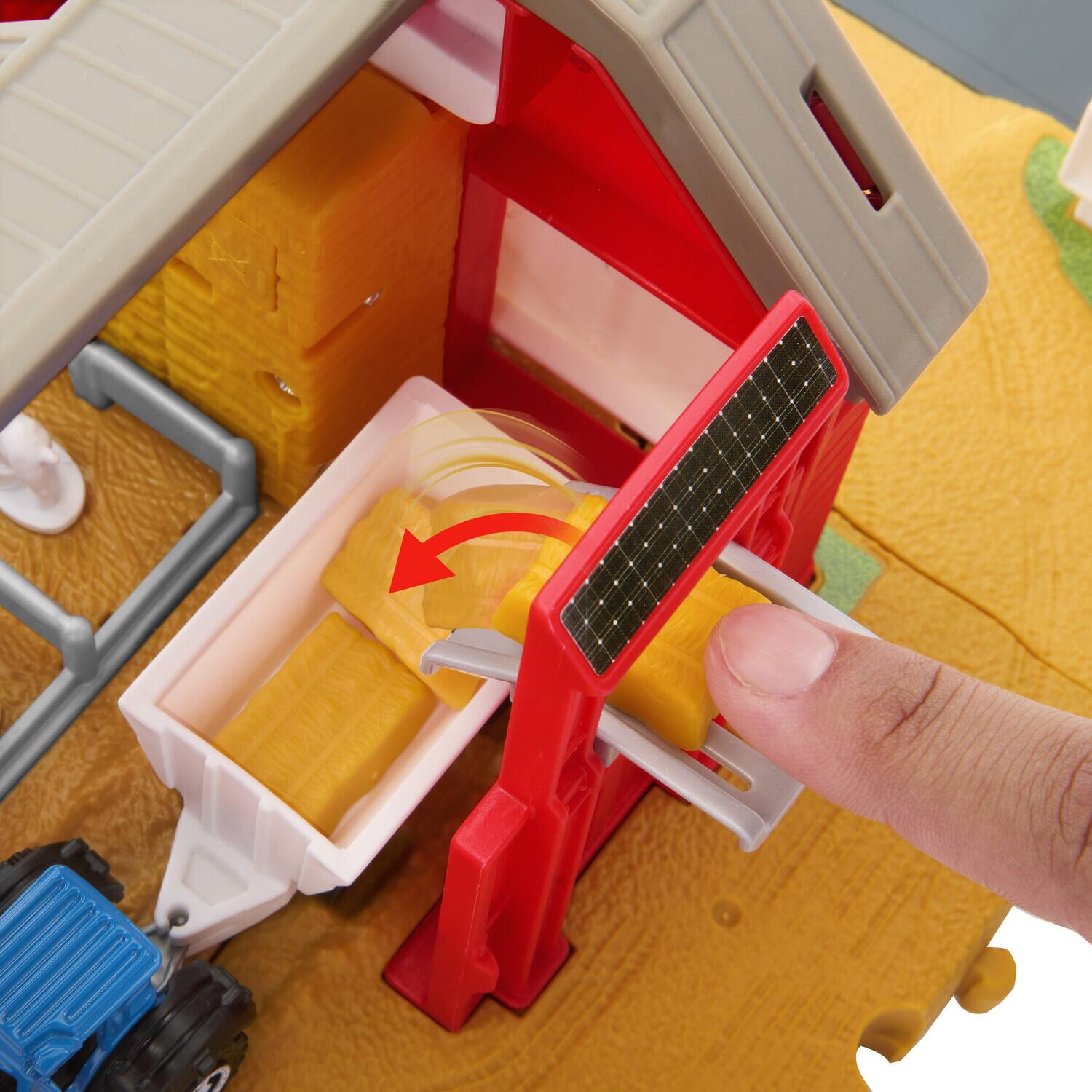 Mattel Matchbox Action Drivers Farm Adventure Playset, with 1:64 Scale ...