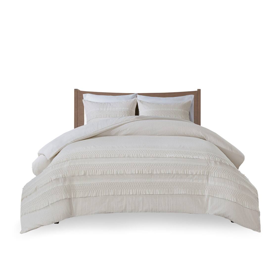 Gracie Mills Patrice Classic Comfort: 3 Piece Cotton Seersucker ...