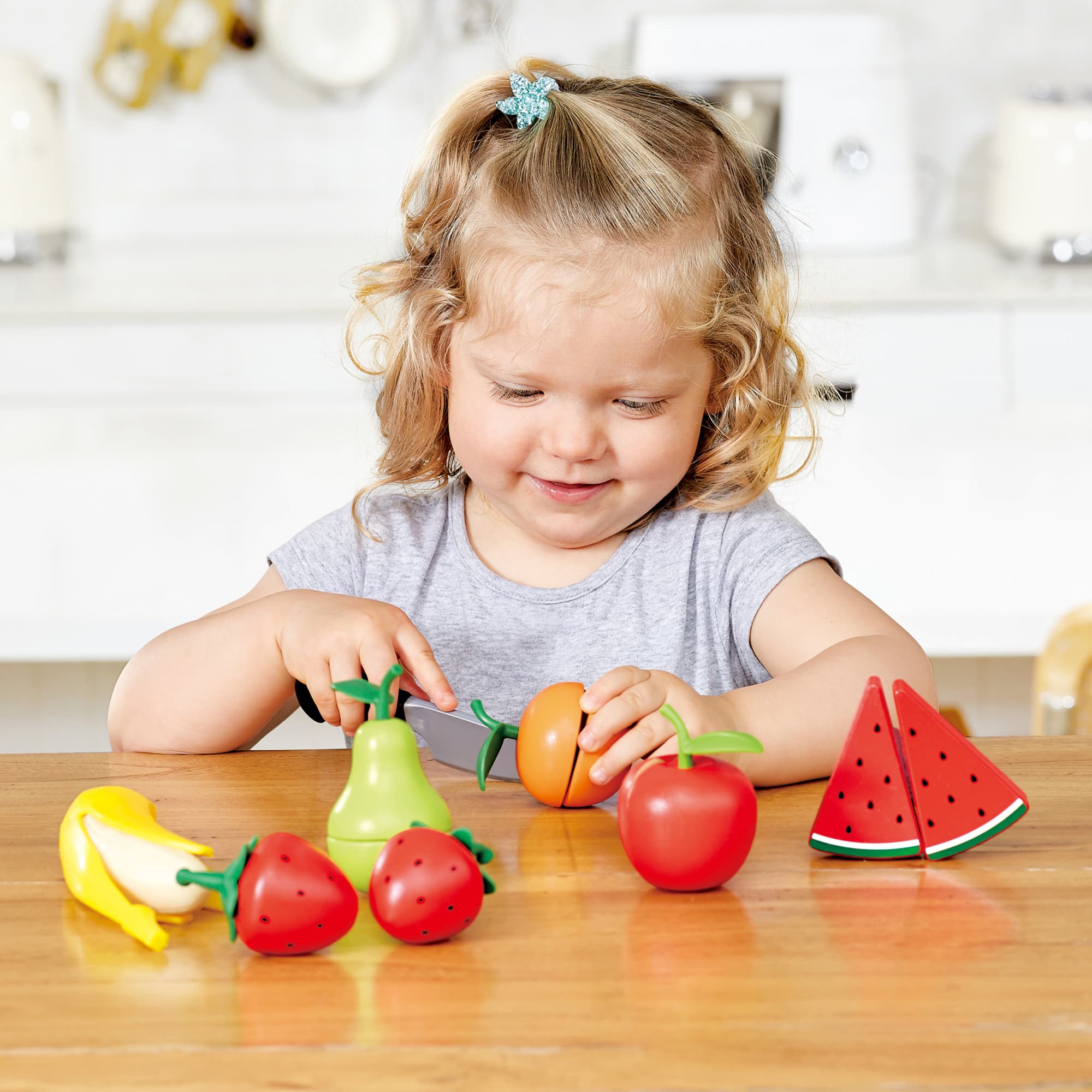 Best Buy: Hape Kitchen Healthy Fruits Food Playset, 8 Pieces, Kid's ...