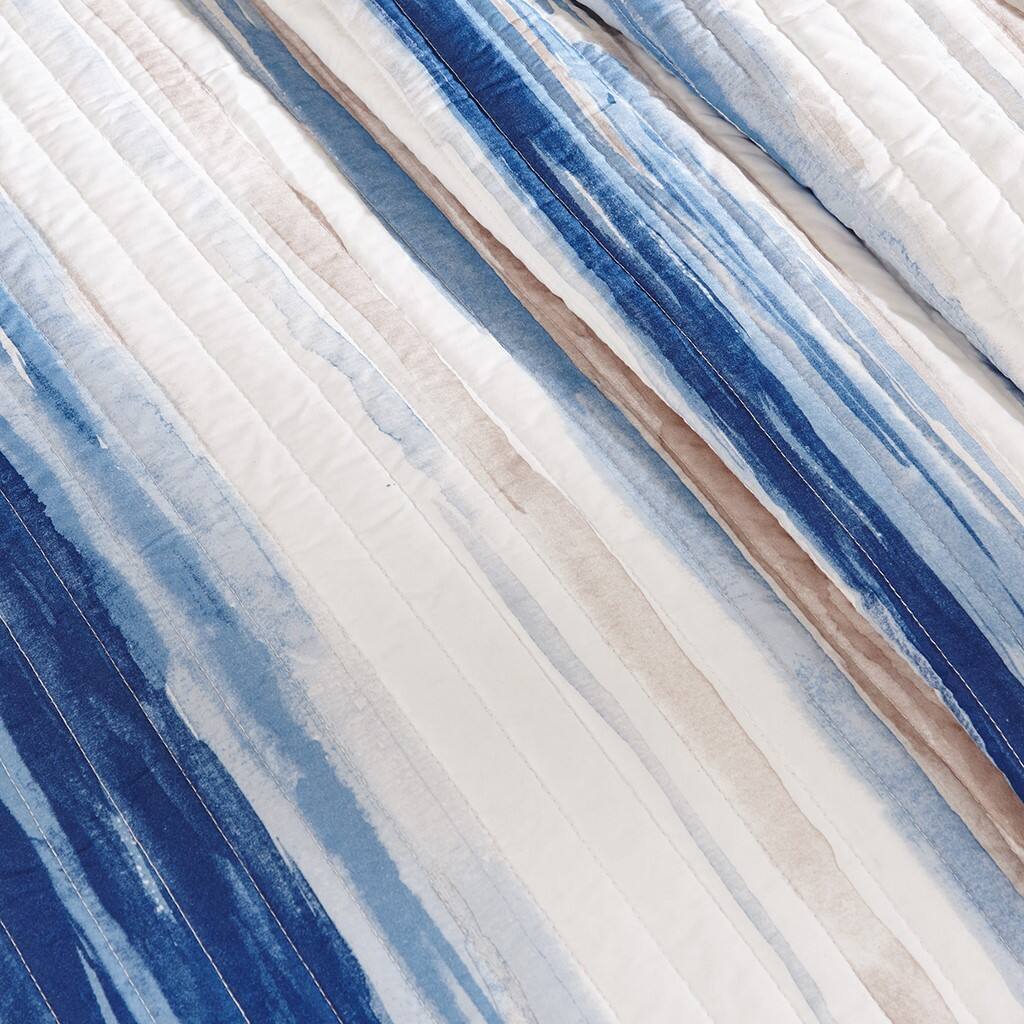 Gracie Mills Javier Coastal Watercolor 6 Piece Reversible Quilt Set ...