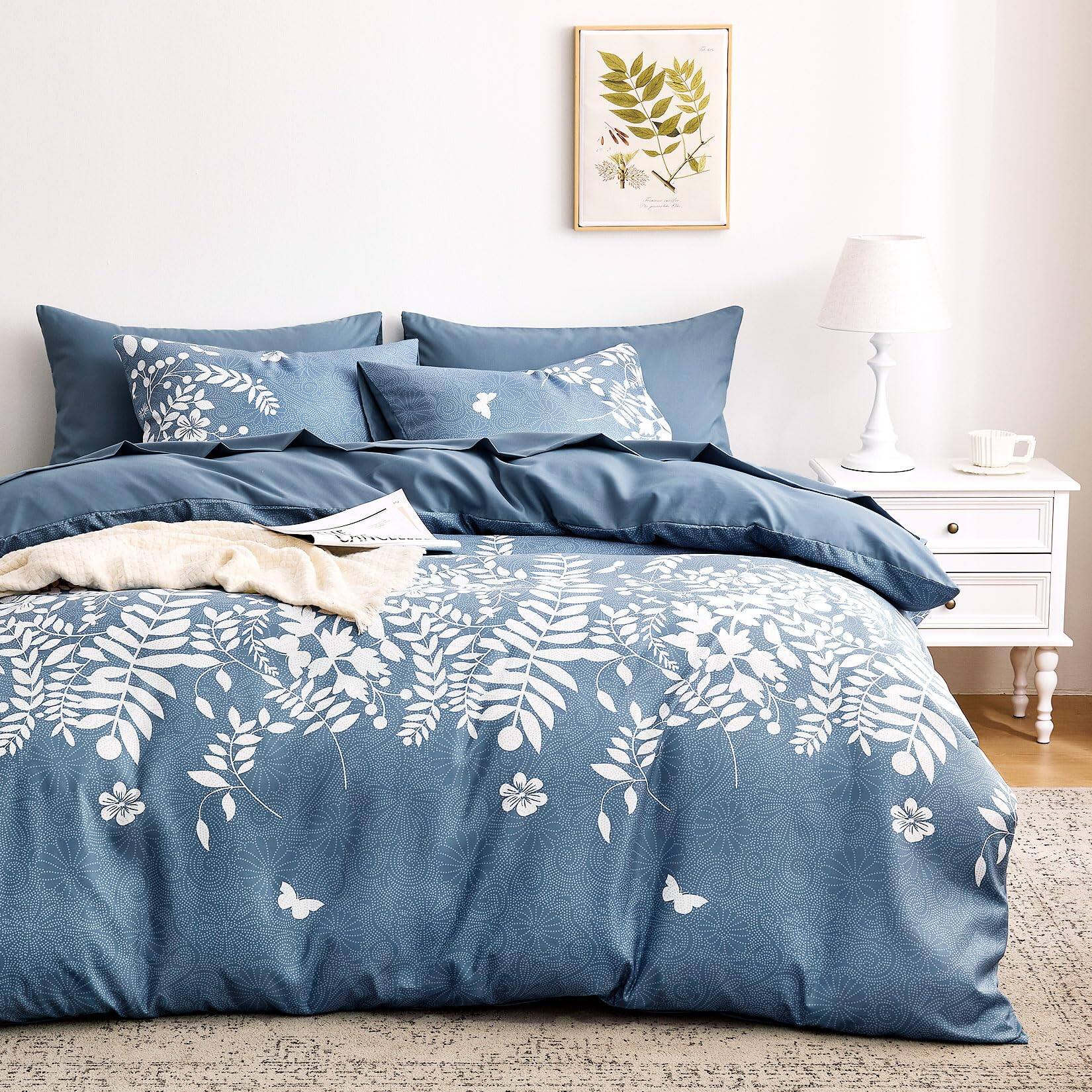 Comfort Essence - Floral Comforter Set Botanical Elegant Flower Tree ...