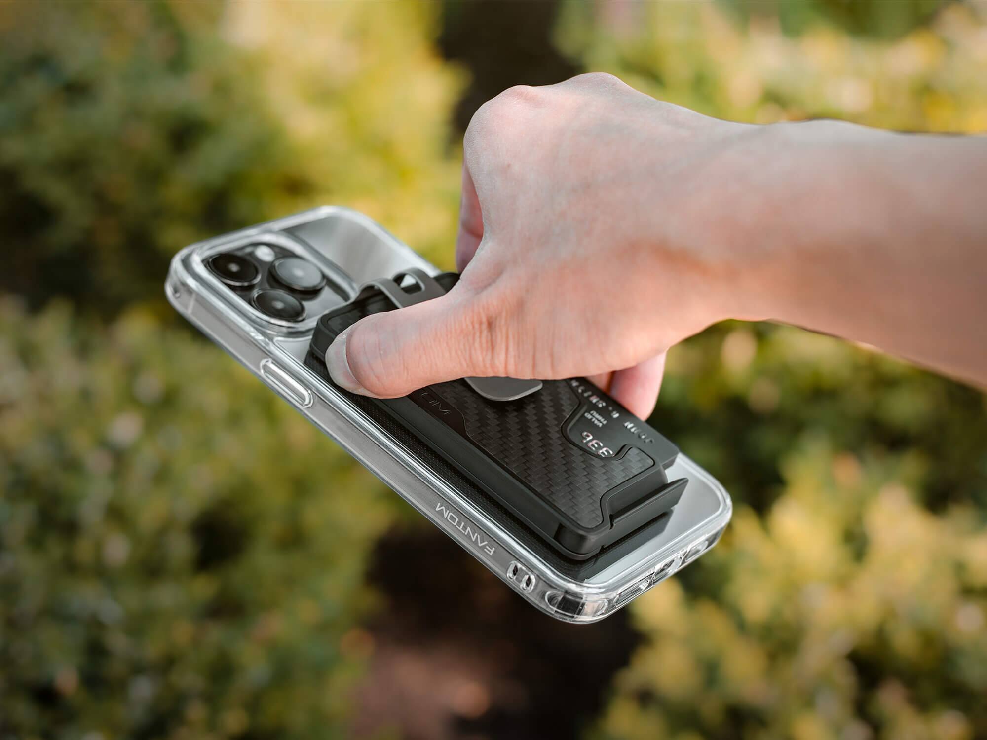 Fantom M Extra Slim MagSafe iPhone Wallet Carbon Fiber - Best Buy