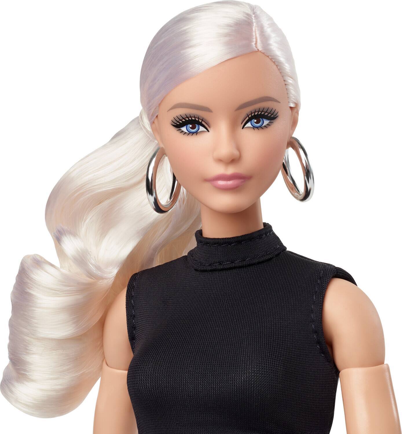 Mattel Barbie Basics Collectible Doll, Model 02 With Blonde Hair in ...