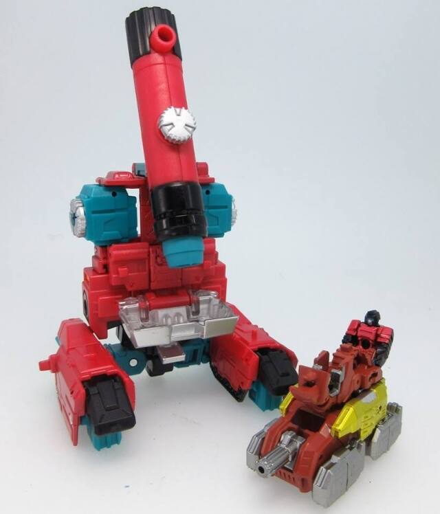 LG56 Perceptor | Japanese Transformers Legends - Best Buy