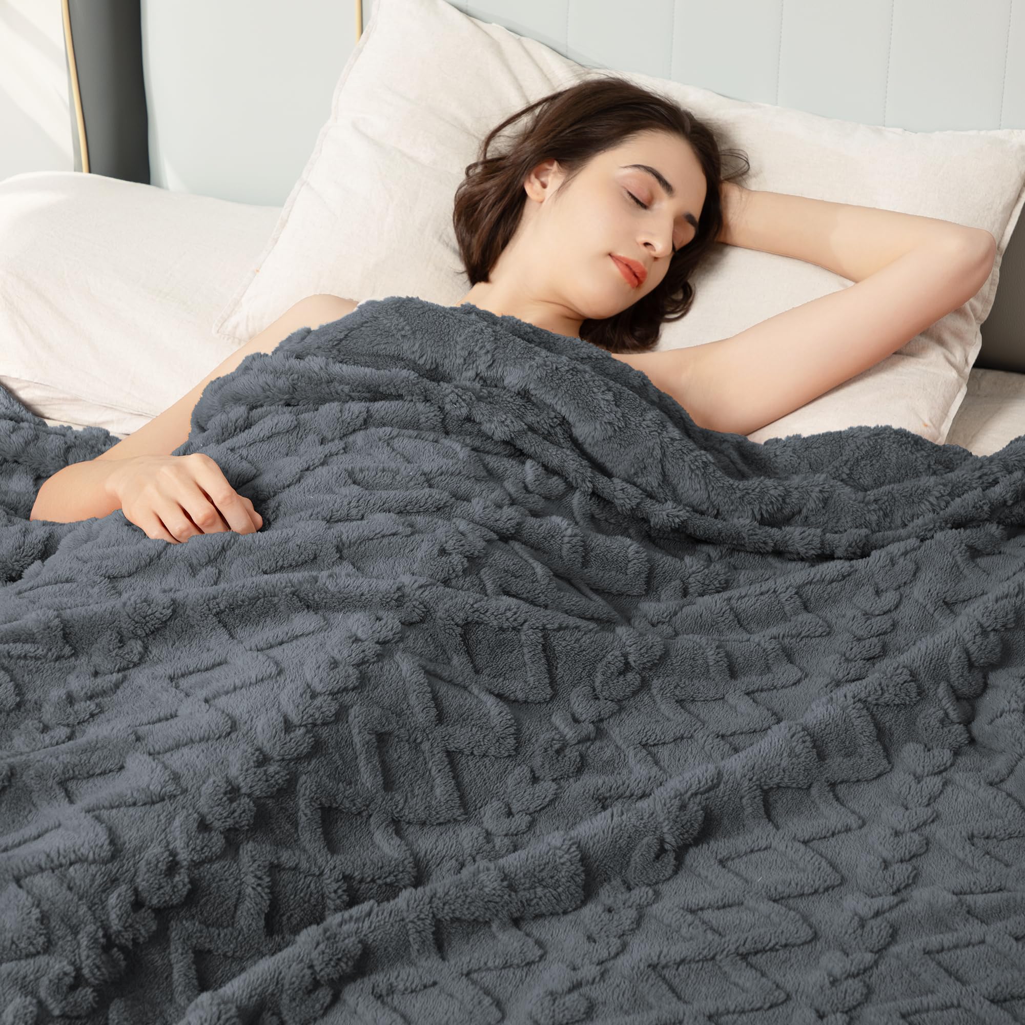 Pacoar Cade Fleece Throw Blanket Cozy Soft Lightweight Fuzzy For Women ...