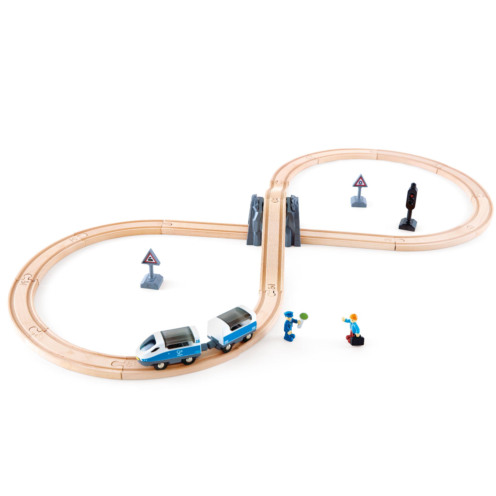Best Buy: Hape Hape: Passenger Train Set Figure 8 Track Railway Set ...