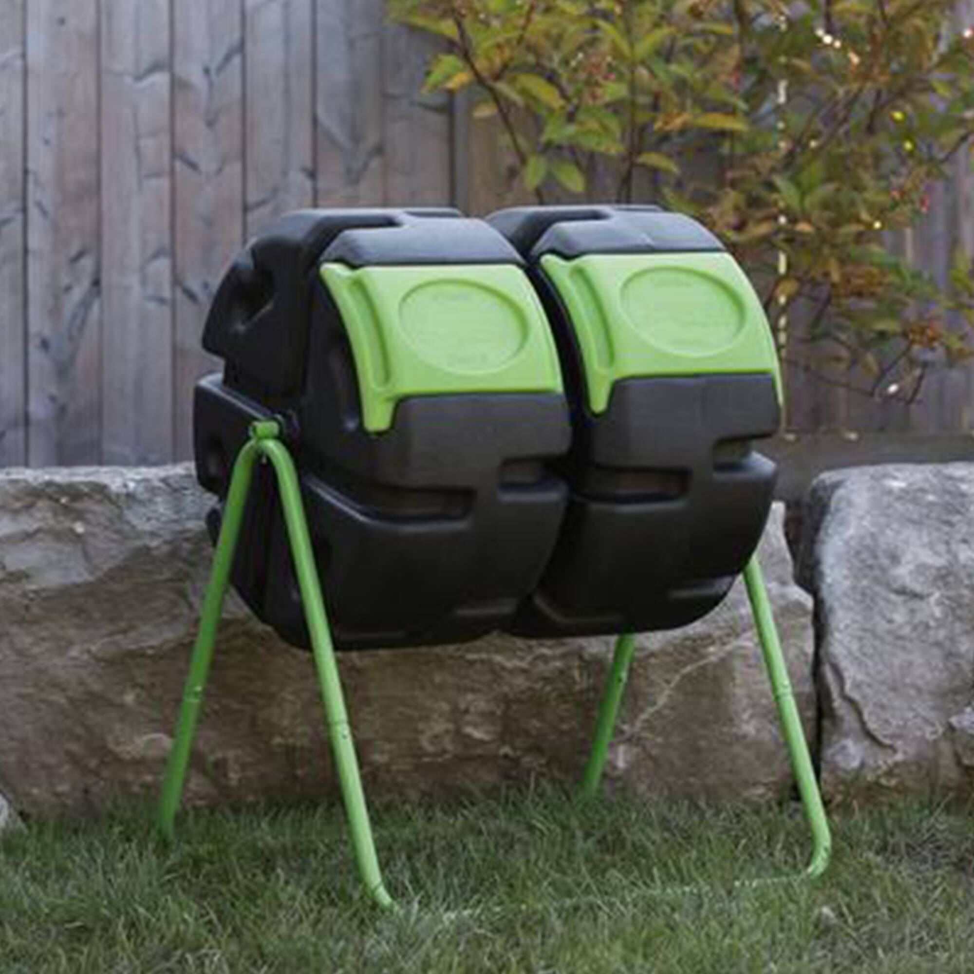 FCMP Outdoor HOTFROG 37 Gallon Dual Body Rotating Tumbling Composter ...