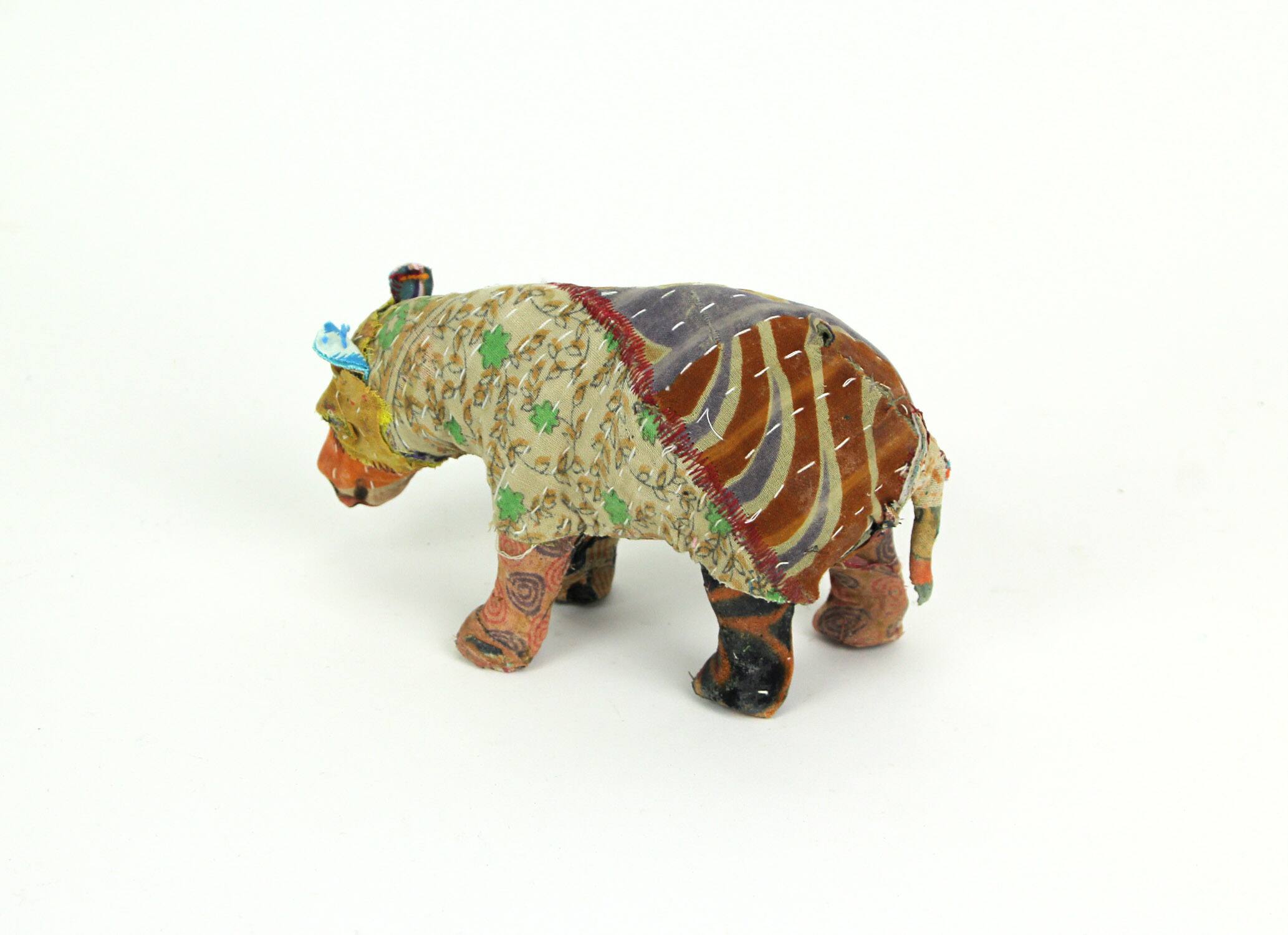 King Max Vintage Sari Fabric Paper Mache Bear Figurine Home Decor ...
