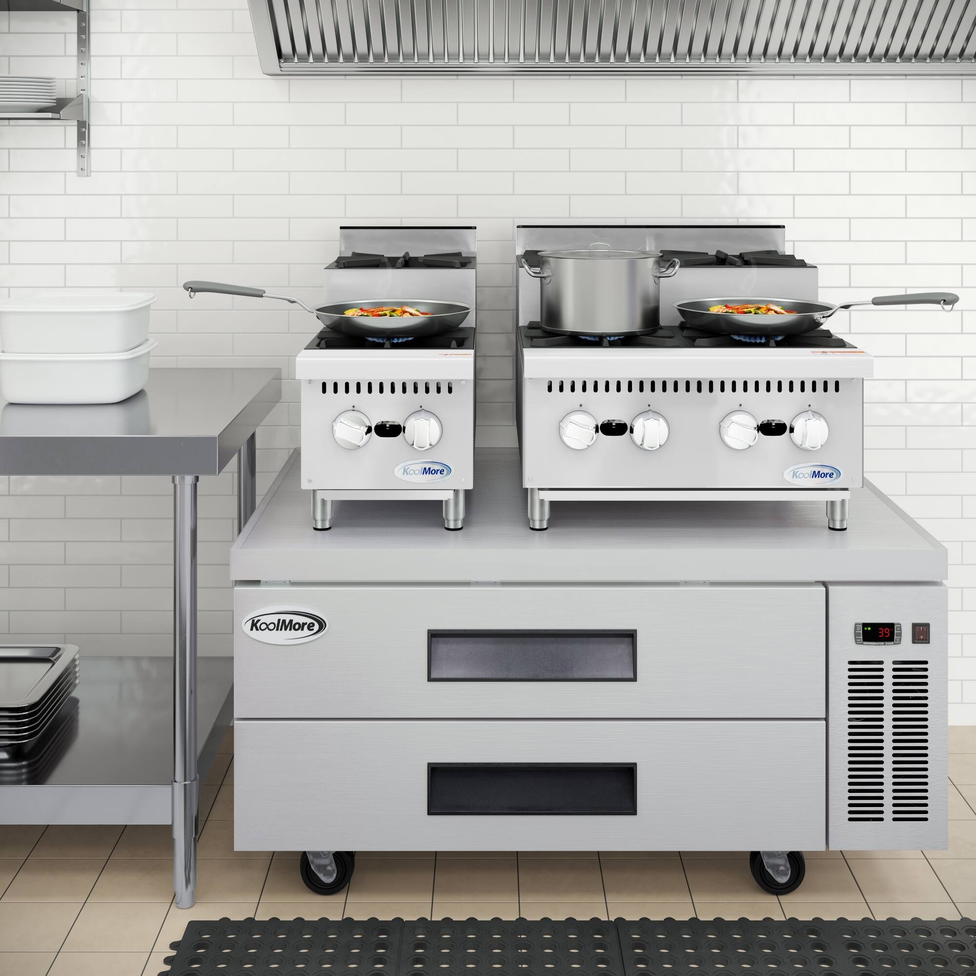 Koolmore 24 in. Commercial Four Burner Step Up Range, 104000 BTU in ...