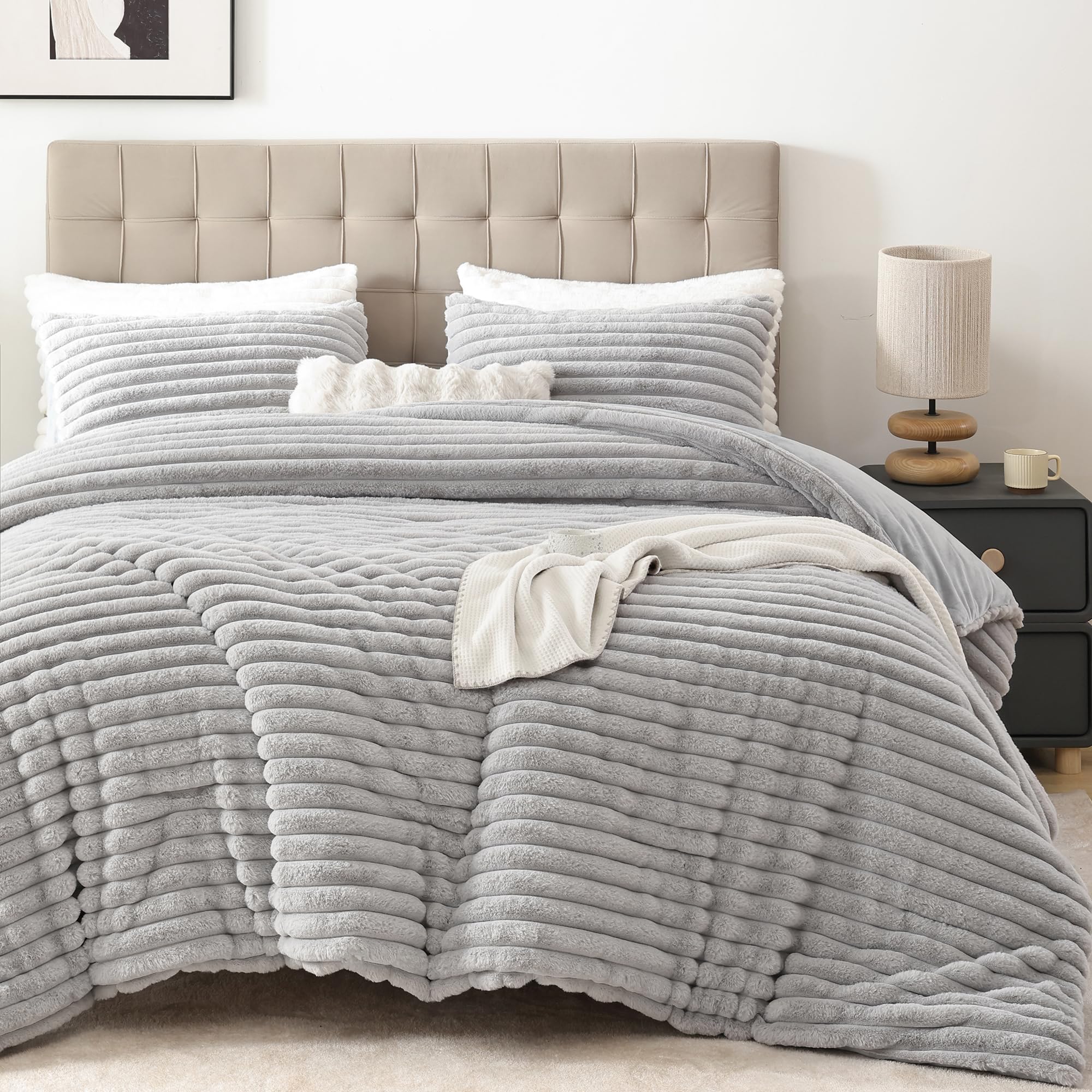 NICHOLAS KLEIN - Fluffy Queen Comforter Set - Fleece Luxury Fuzzy ...