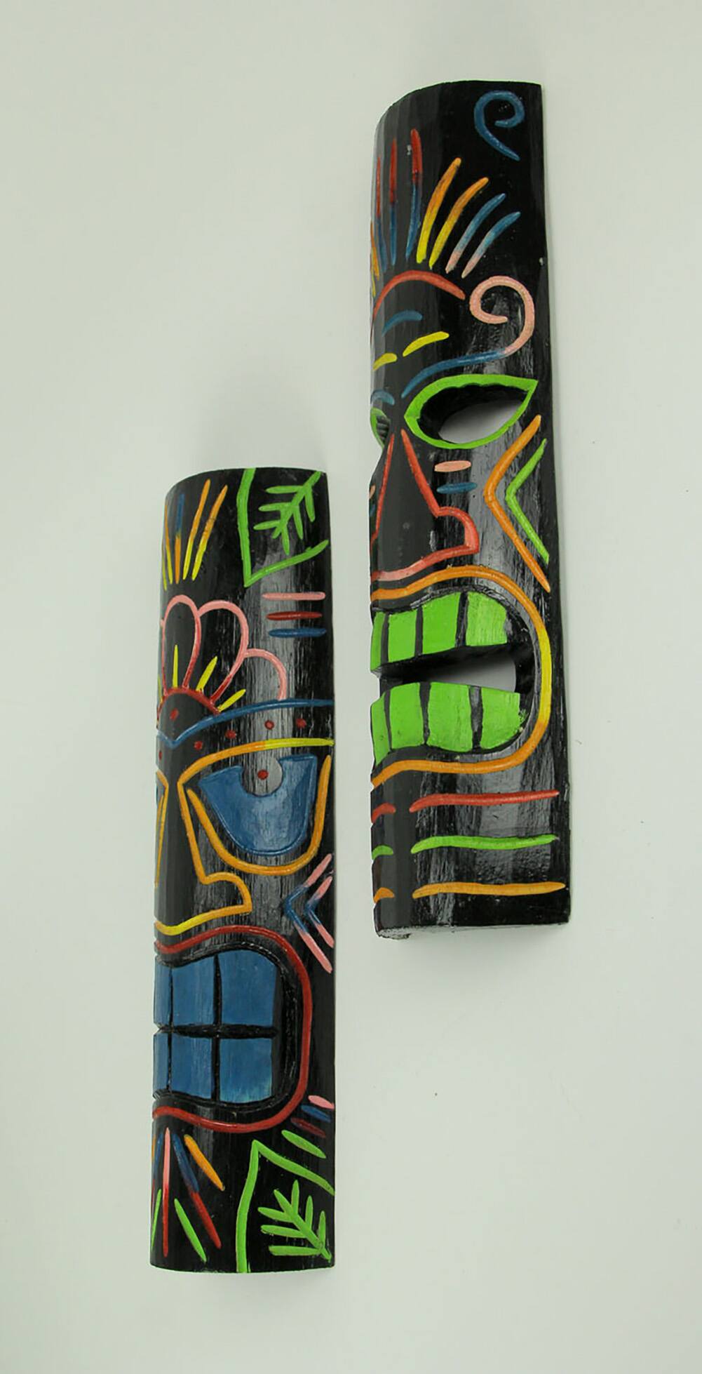 Chesapeake Bay Brightly Colored Wooden 20 inch Tall Tiki Totem Wall ...