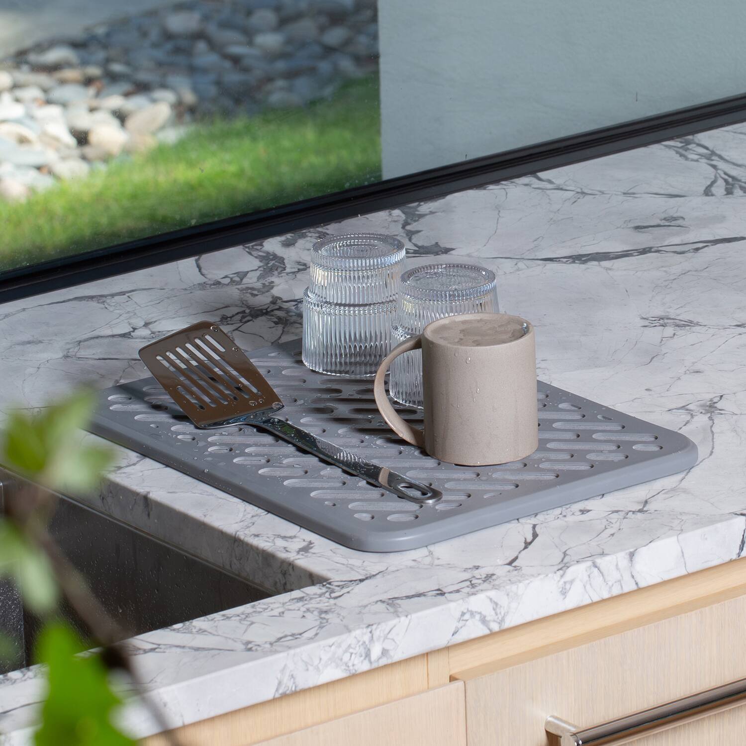 Better Houseware 3418 The Magic Stone And Silicone Quick dry Dish Mat ...