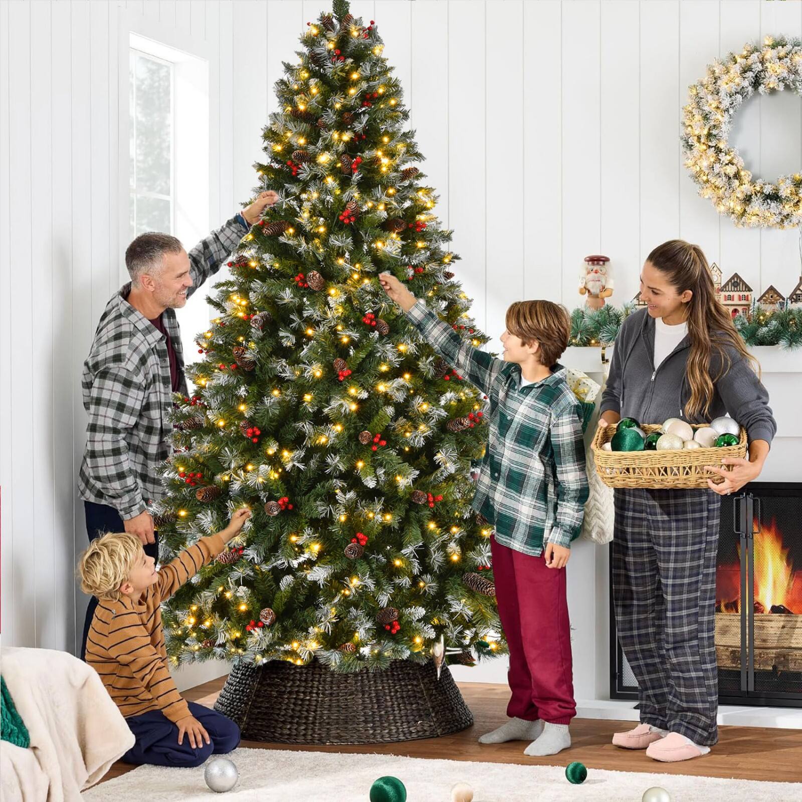 Ecooso 9ft Christmas Tree，1740 Flocked Frosted Tips, 103 Pine Cones ...
