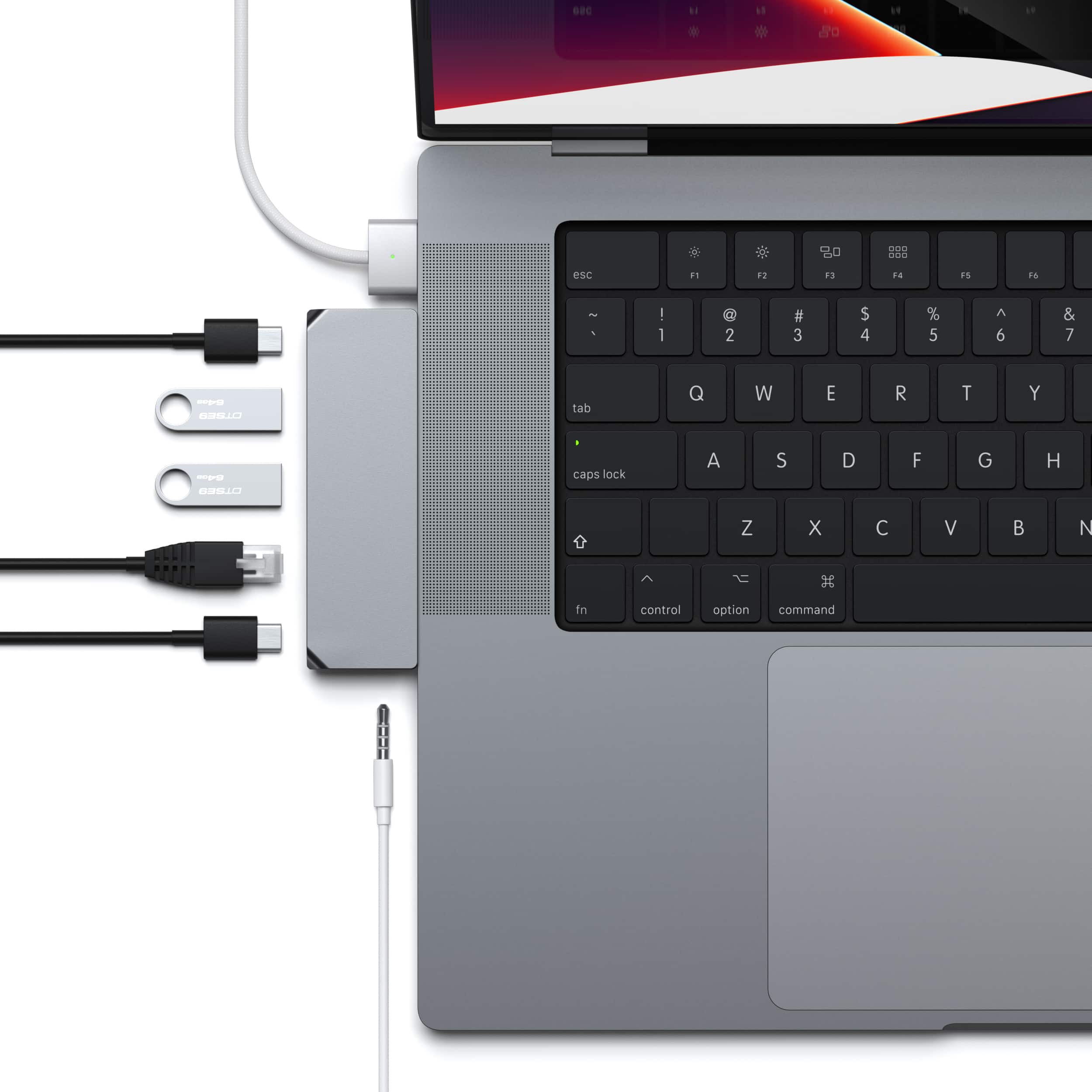 Customer Reviews: Satechi USB-C Pro Hub Mini Adapter Space Gray ST-UCPHMIM - Best Buy
