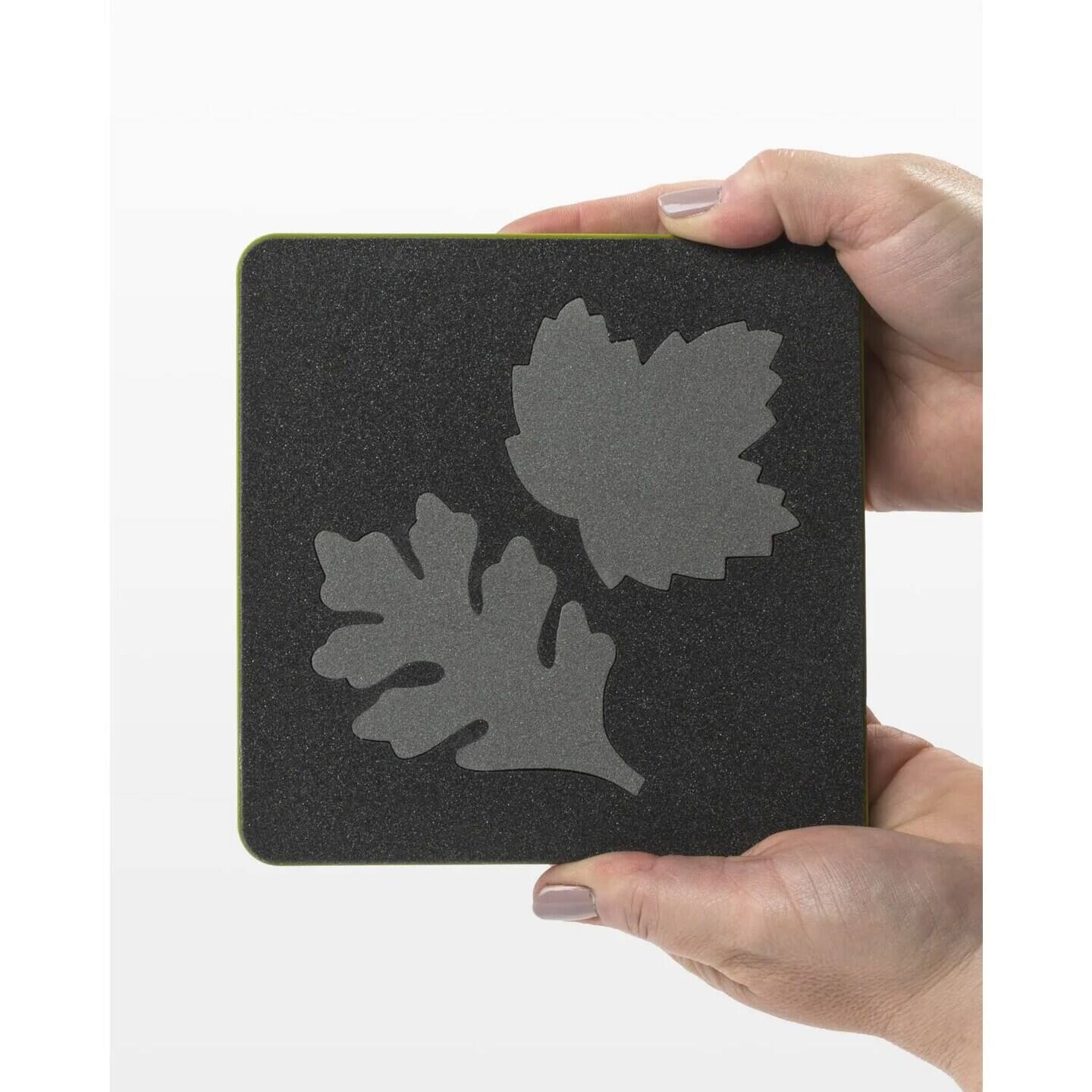 AccuQuilt GO! Fabric Cutting Dies, Rustling Leaves Maple and Oak Small Multicolor 55392 - Best Buy