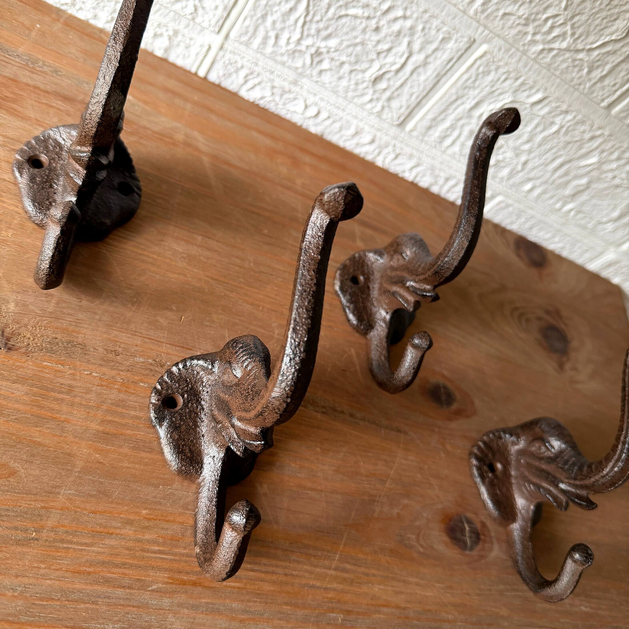 Things2Die4 Set of 4 Elephant Wall Hooks Rustic Cast Iron 5 in ...