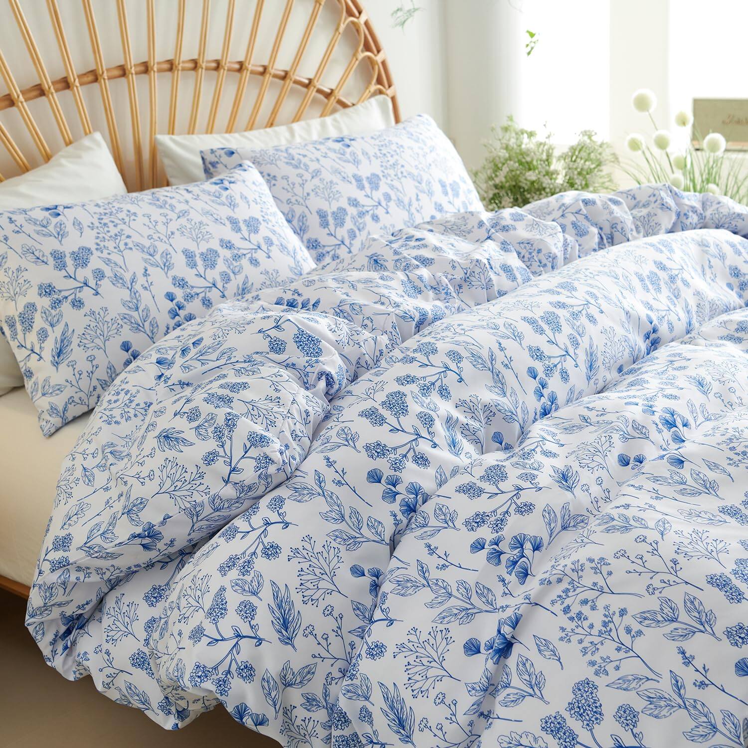 Earthley Blooms - Floral Duvet Cover Leaf Flower Printed On Comforter ...