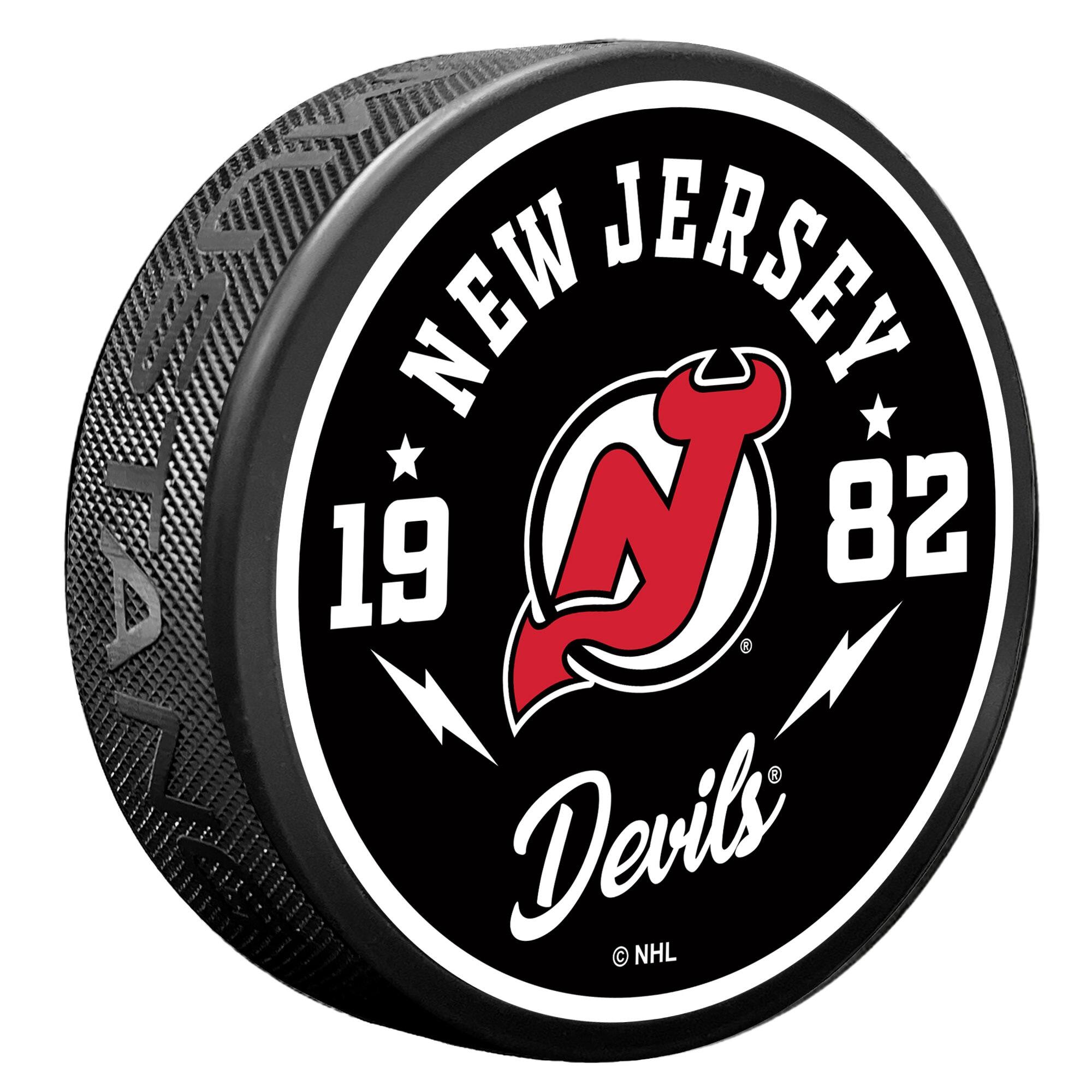 Mustang Drinkware New Jersey Devils Bolt Hockey Puck Multicolor ...