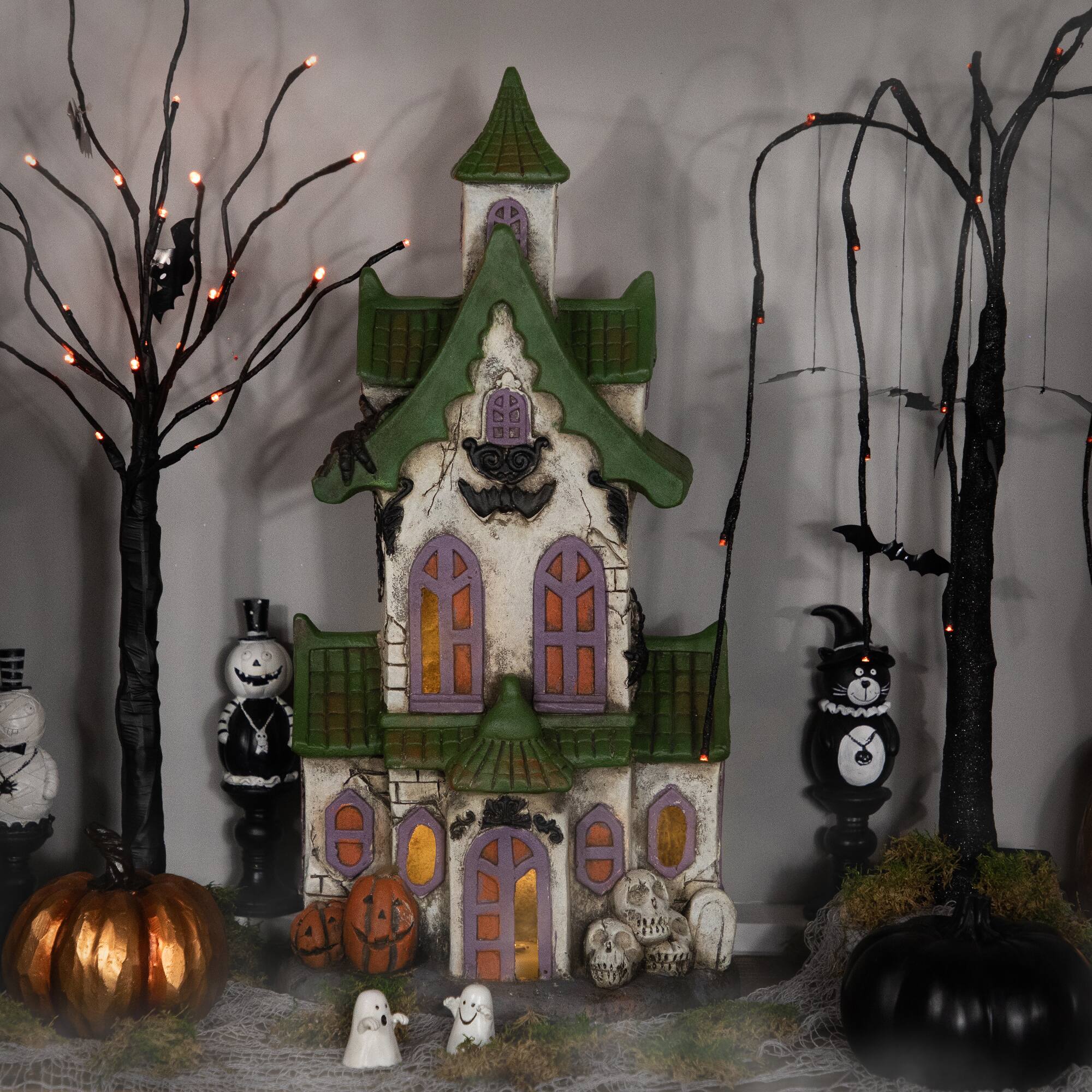 Northlight LED Lighted Haunted House with Skulls Halloween Decoration ...