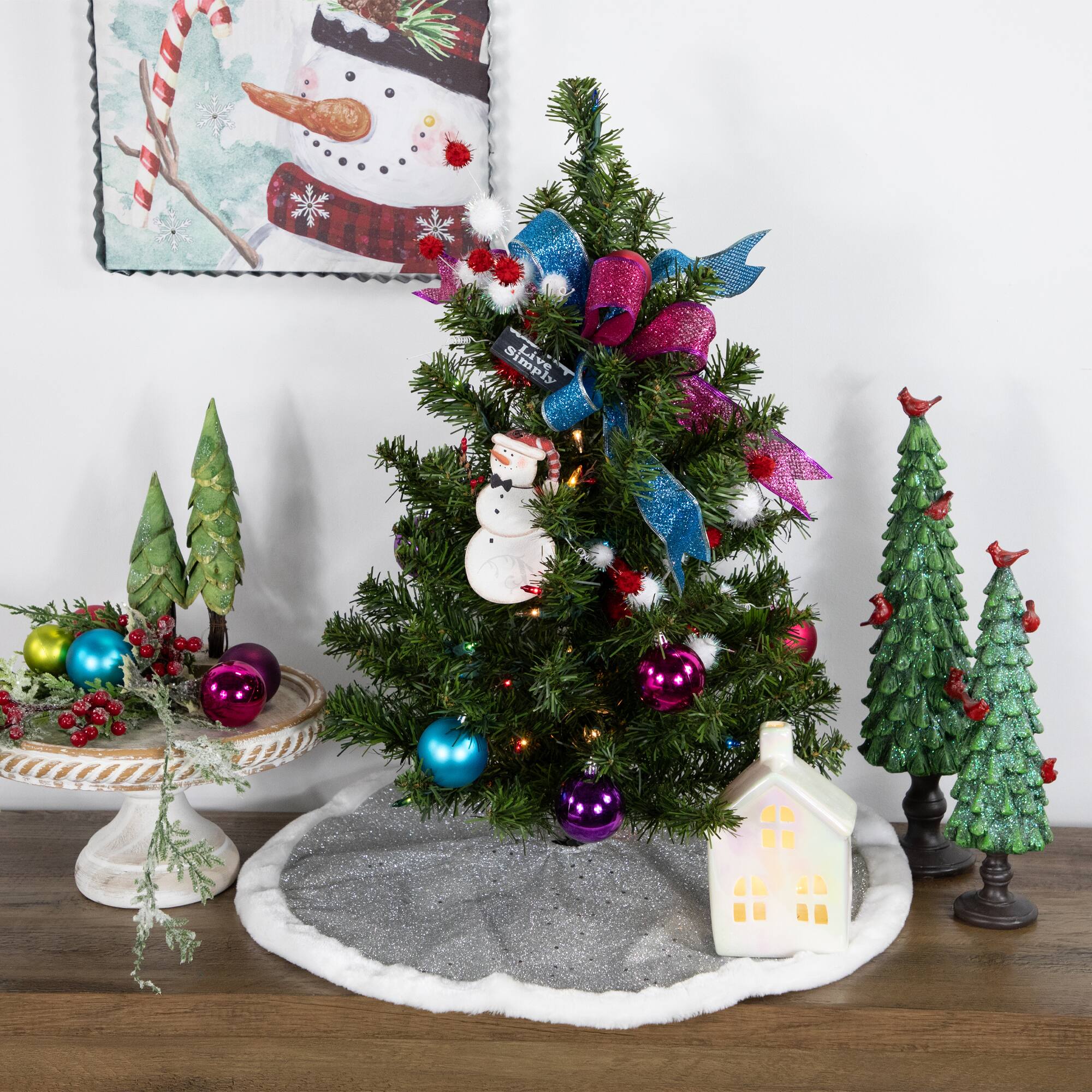 Northlight 20" Glittered Mini Christmas Tree Skirt with White Fur Trim ...