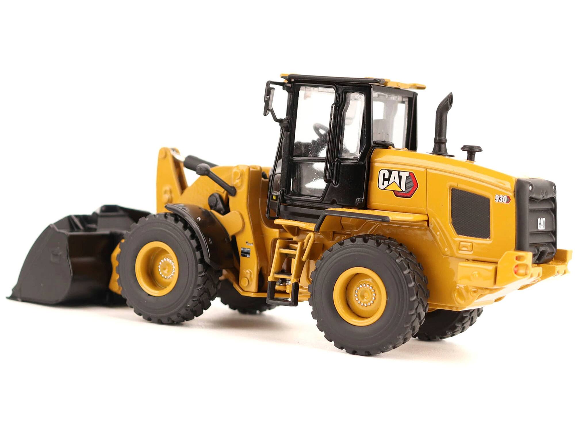 CAT Caterpillar 930 Wheel Loader with Operator Yellow "High Line" Series 1/50 Diecast Model by ...