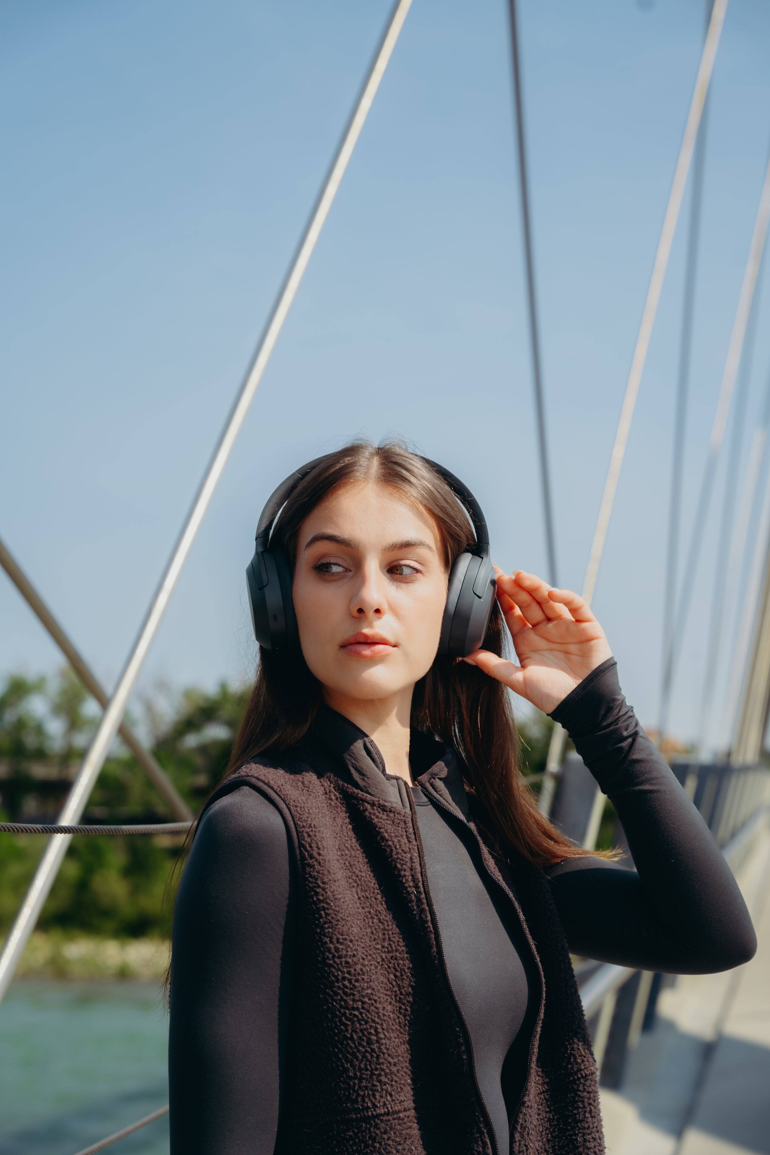 Edifier W820NB Plus Gen 2 Wireless Over Ear Headphones with 49dB ANC ...