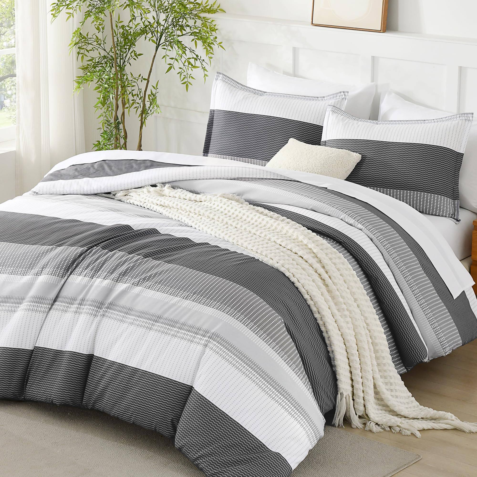 Paradigms Interiors Comforter Set Dark 7 Pieces Striped Lightweight Bed ...