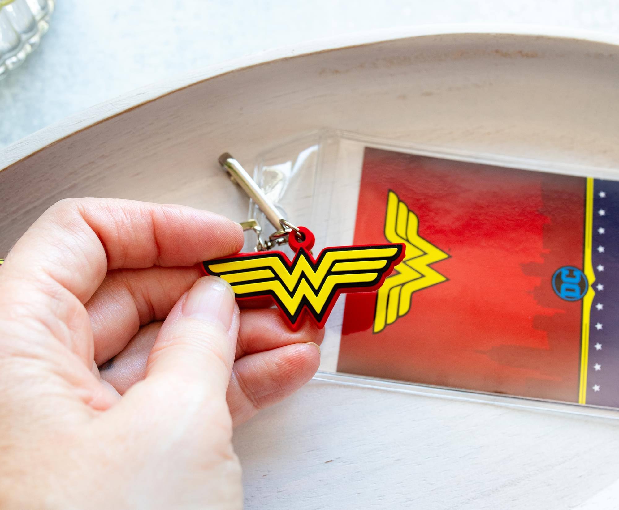 DC Universe DC Comics Wonder Woman 22 Inch Lanyard With ID Badge Holder ...