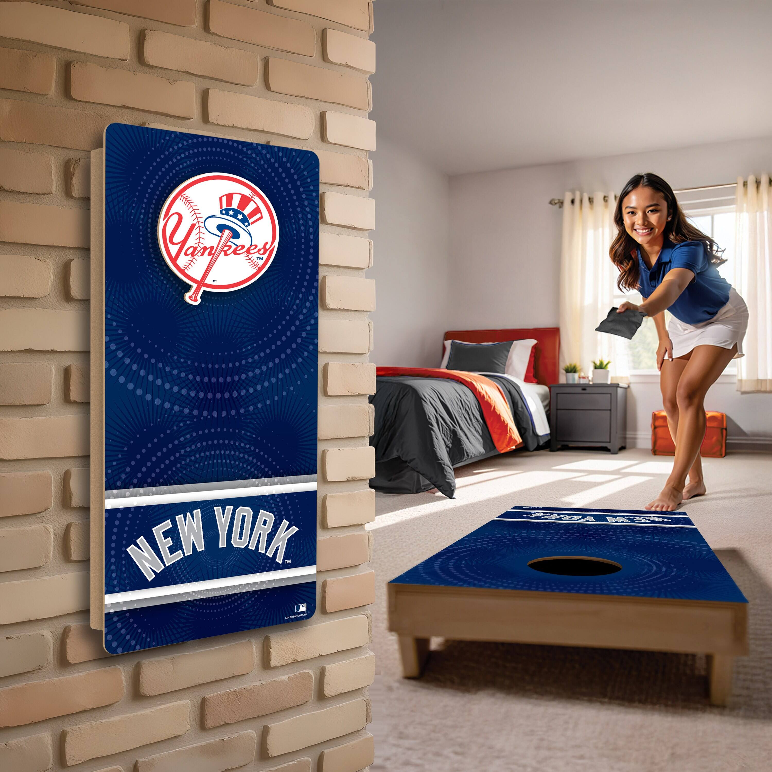Fan Creations New York Yankees Wall Hanging Cornhole Board Multicolor ...