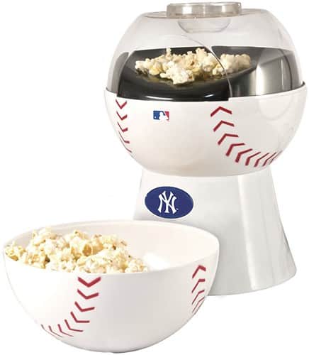 Best Buy: Pangea Brands New York Yankees Popcorn Maker White MLB-NYY-POP