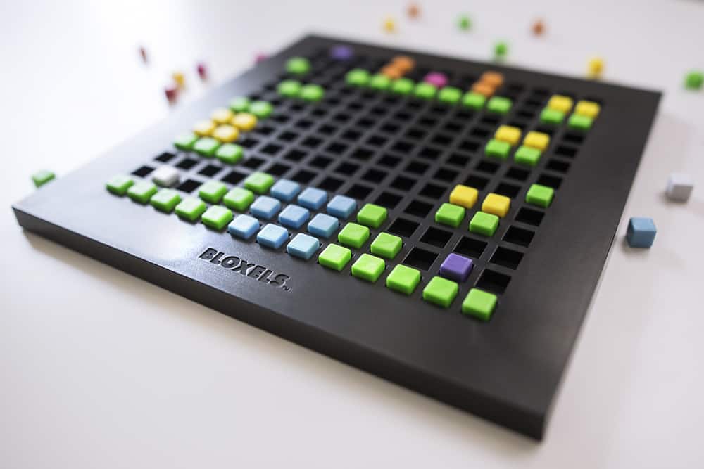 Best Buy: Mattel Bloxels® Box Set Black/colored blocks FFB15