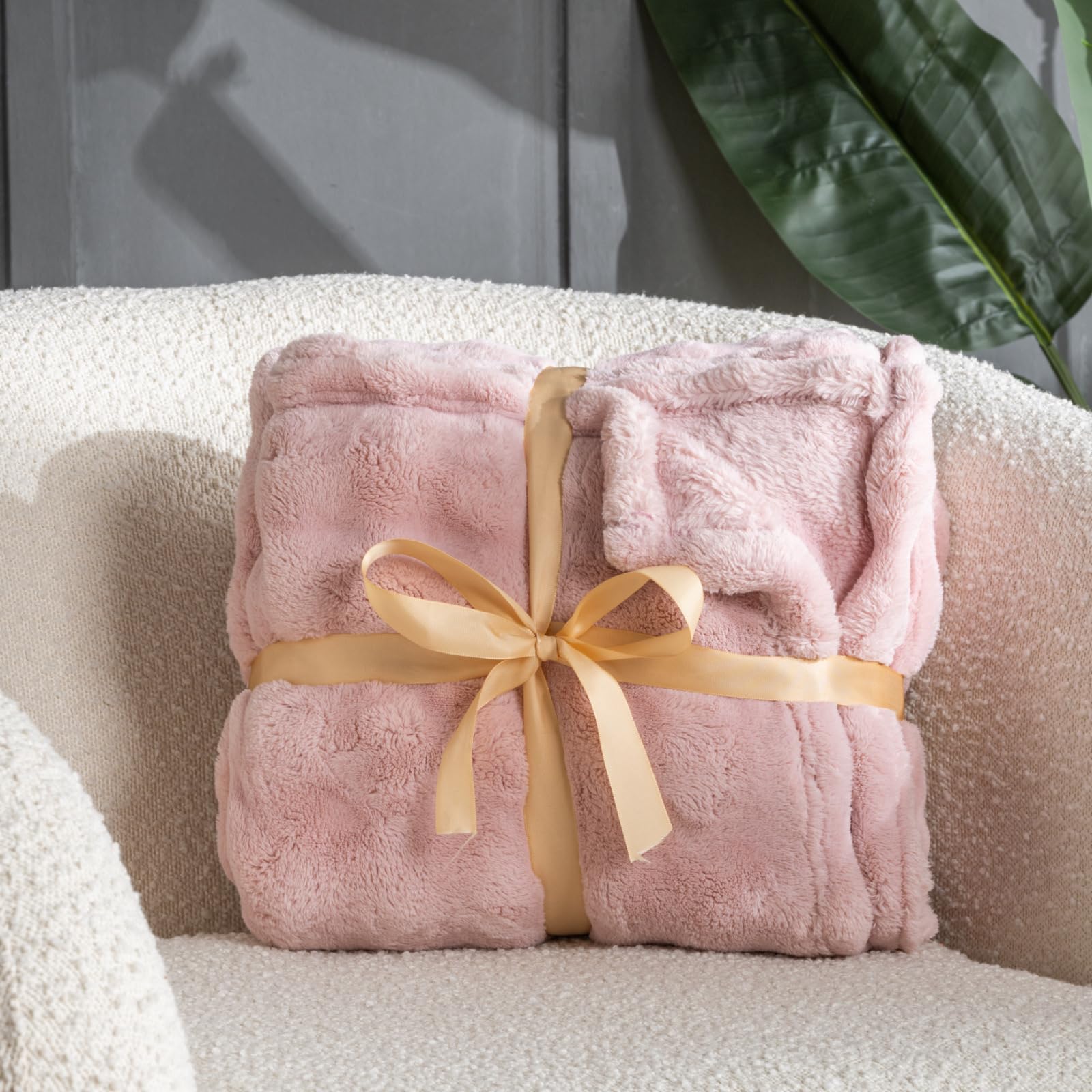Pacoar Cade Pink Faux Throw Blanket For Couch Soft Fluffy Bubble Bed ...