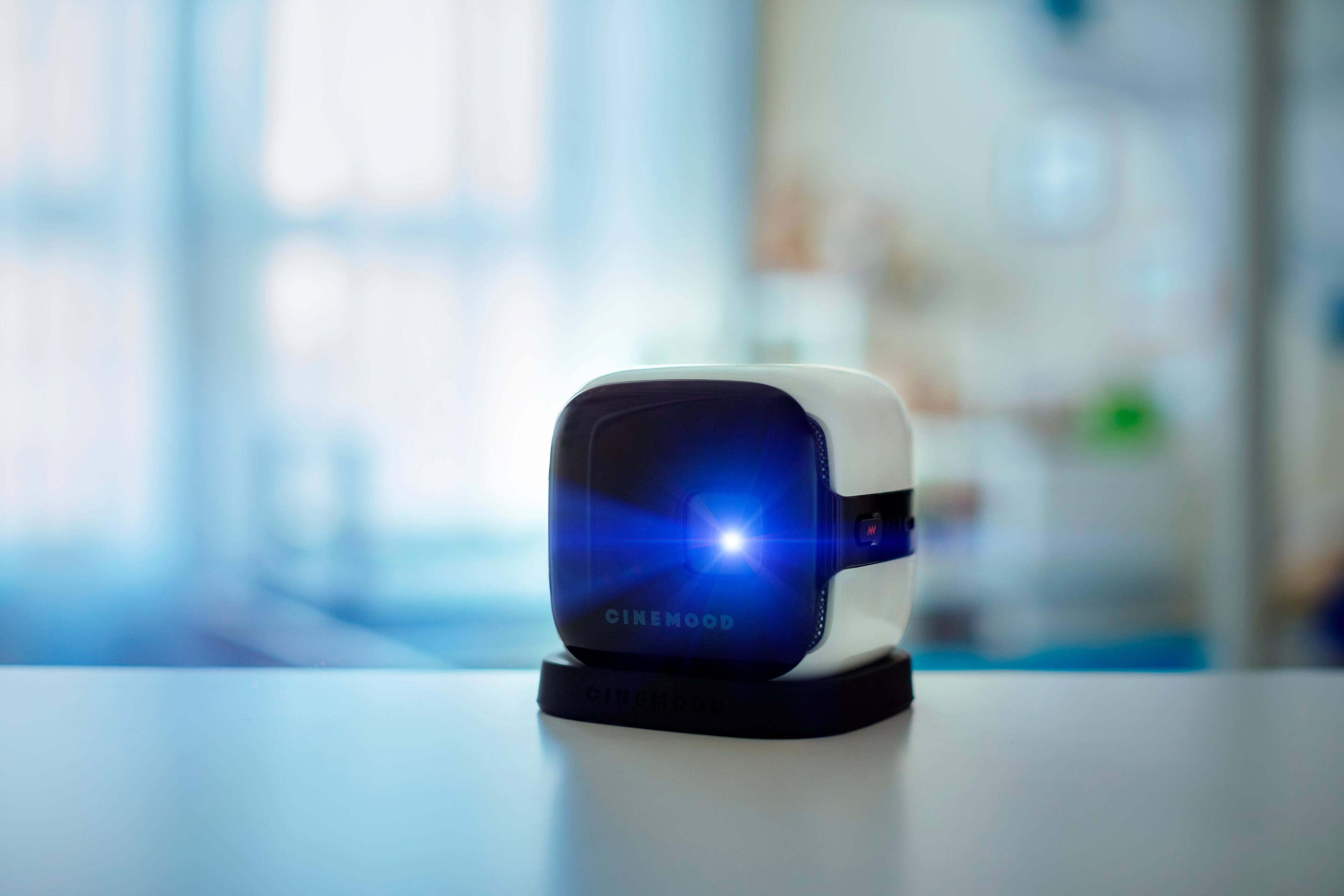 Best Buy: CINEMOOD Storyteller Wireless Smart DLP Projector White ...