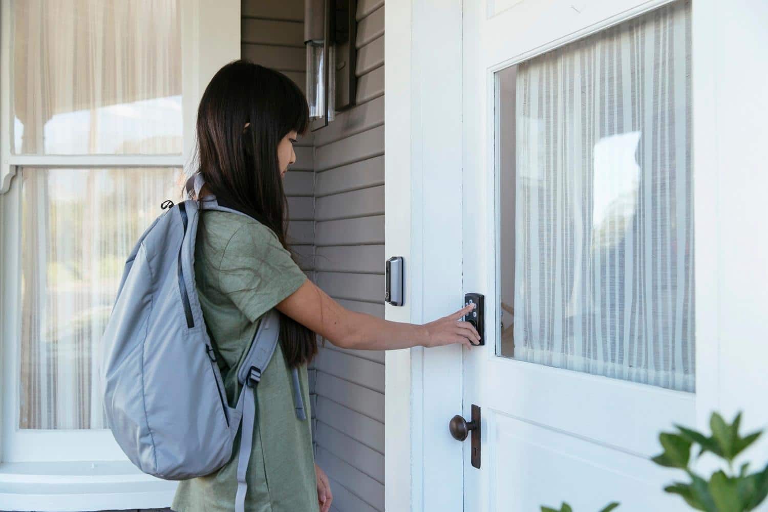 Best Buy: Kwikset SmartCode 888 Deadbolt Smart Lock Bronze 98880-002