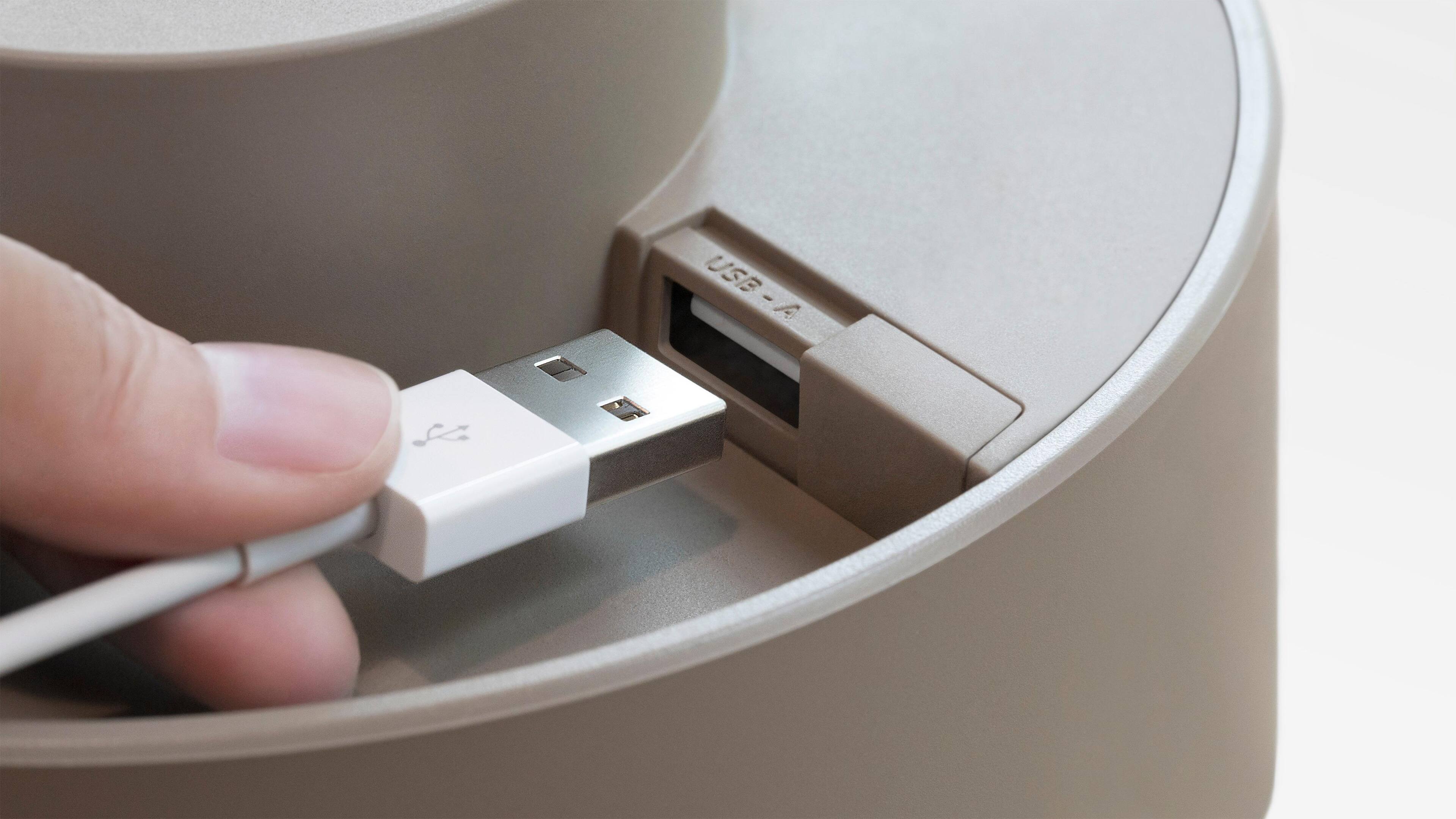 Customer Reviews: Native Union Eclipse USB Charger Taupe EC-TAU-FB-US ...