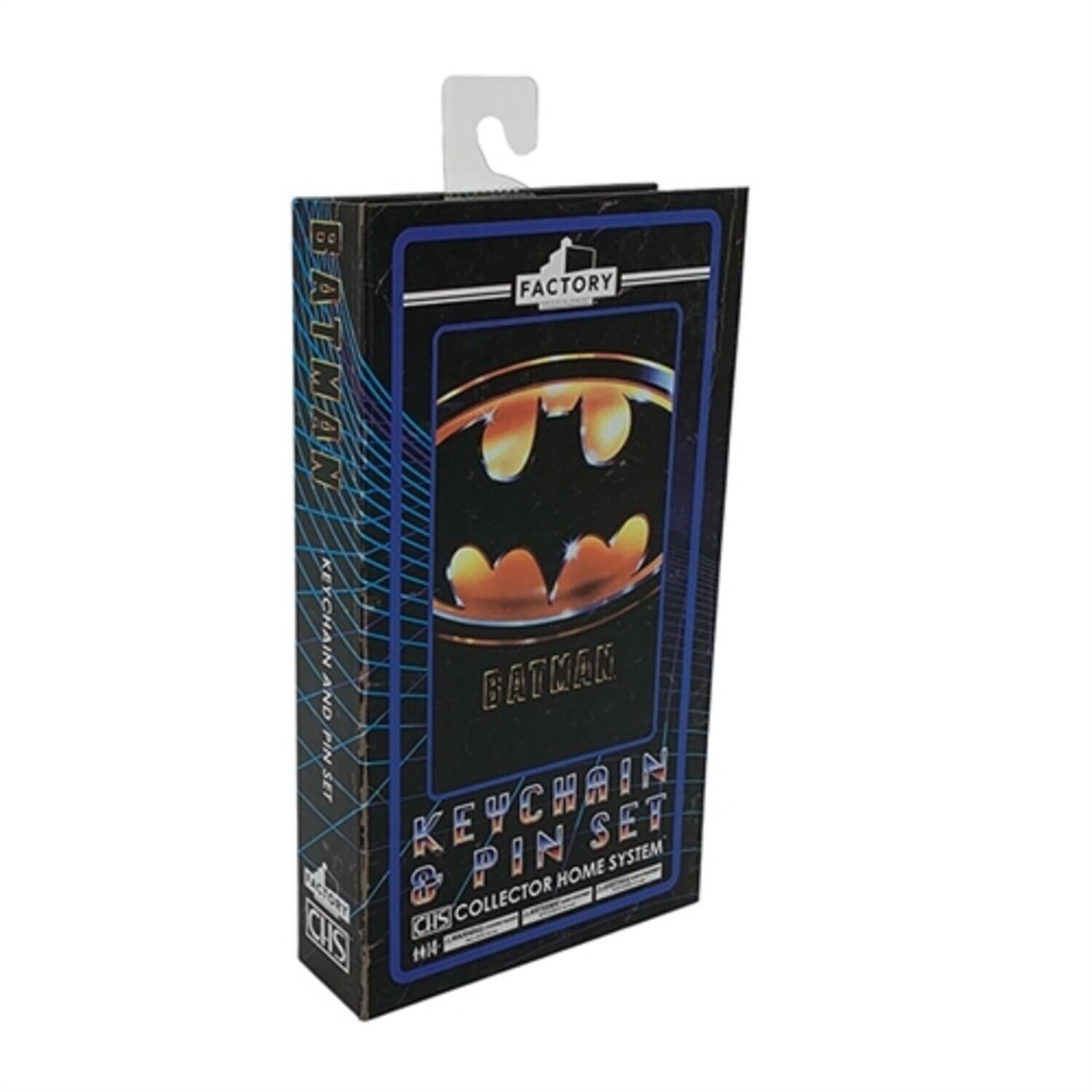 PopMarket Batman 1989 CHS Keychain And Pin Set NOVELTIES Multicolor ...