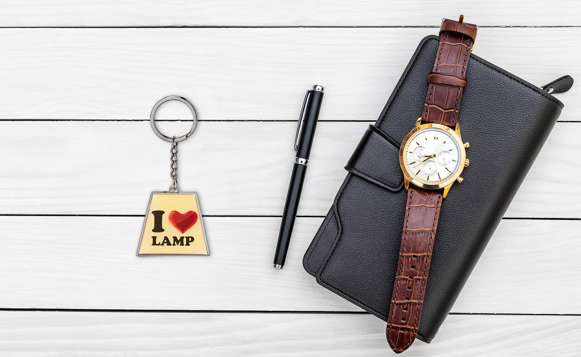 Seven20 Anchorman The Legend of Ron Burgundy "I Heart Lamp" Keychain ...