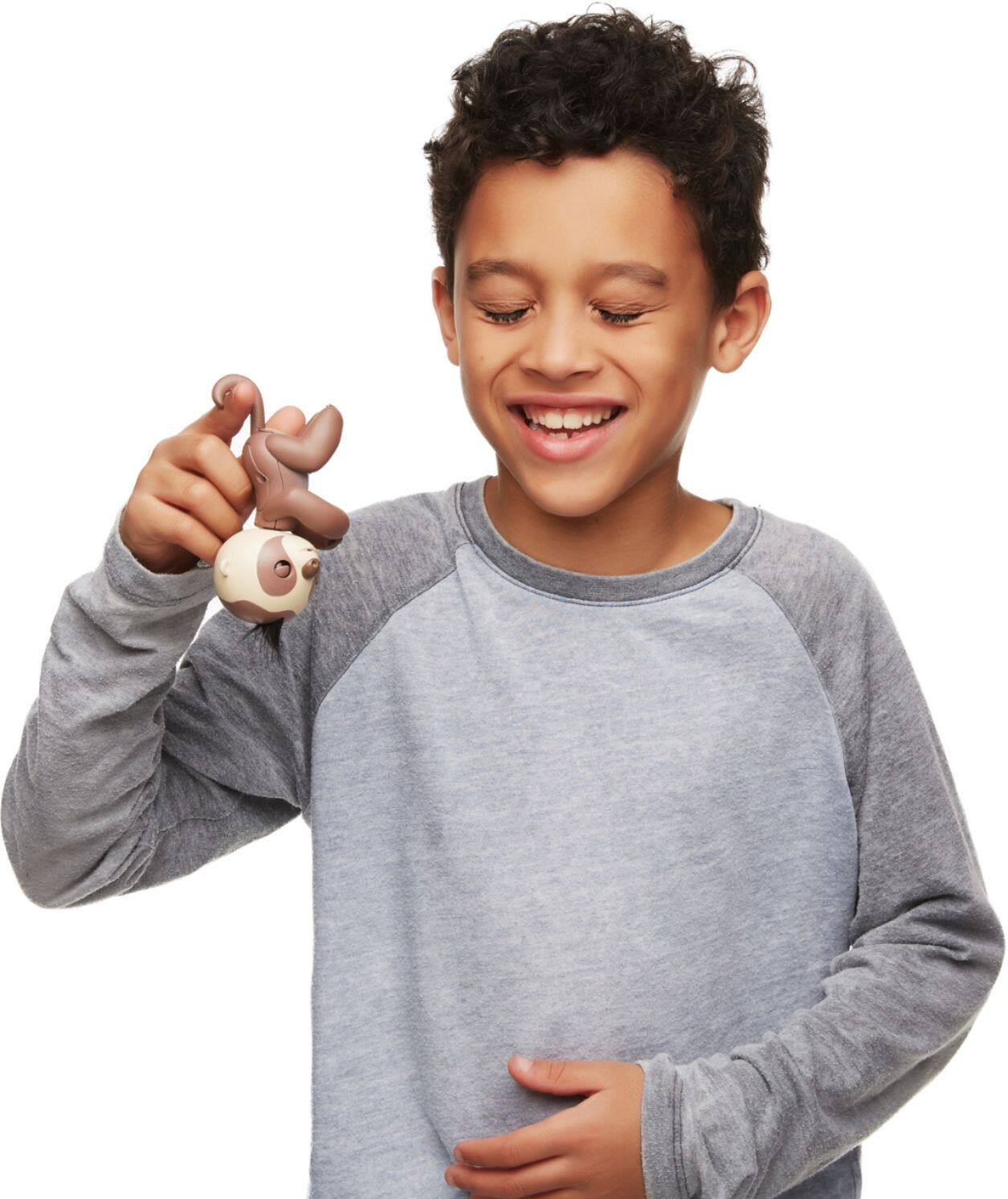 Best Buy: WowWee Fingerlings Baby Sloth Kingsley Brown 3751