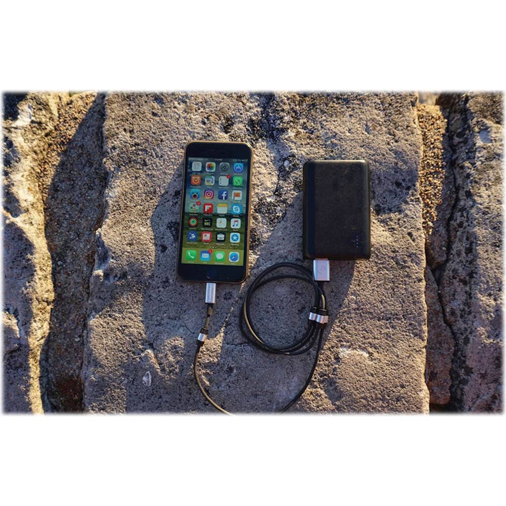 Best Buy: Fuse Chicken RIVET CHARGE 3.2' USB-to-Lightning Cable Black MLC