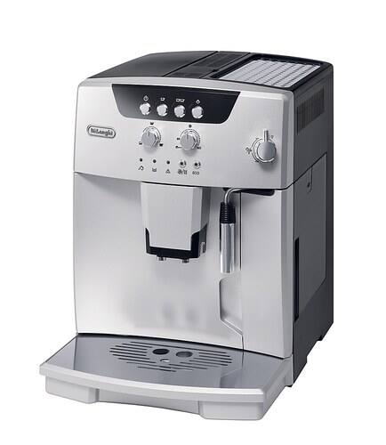 DeLonghi Magnifica Fully Automatic Espresso and Cappuccino Machine ...