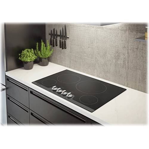 Best Buy: Frigidaire Gallery Series 30" Electric Cooktop FGEC3048US