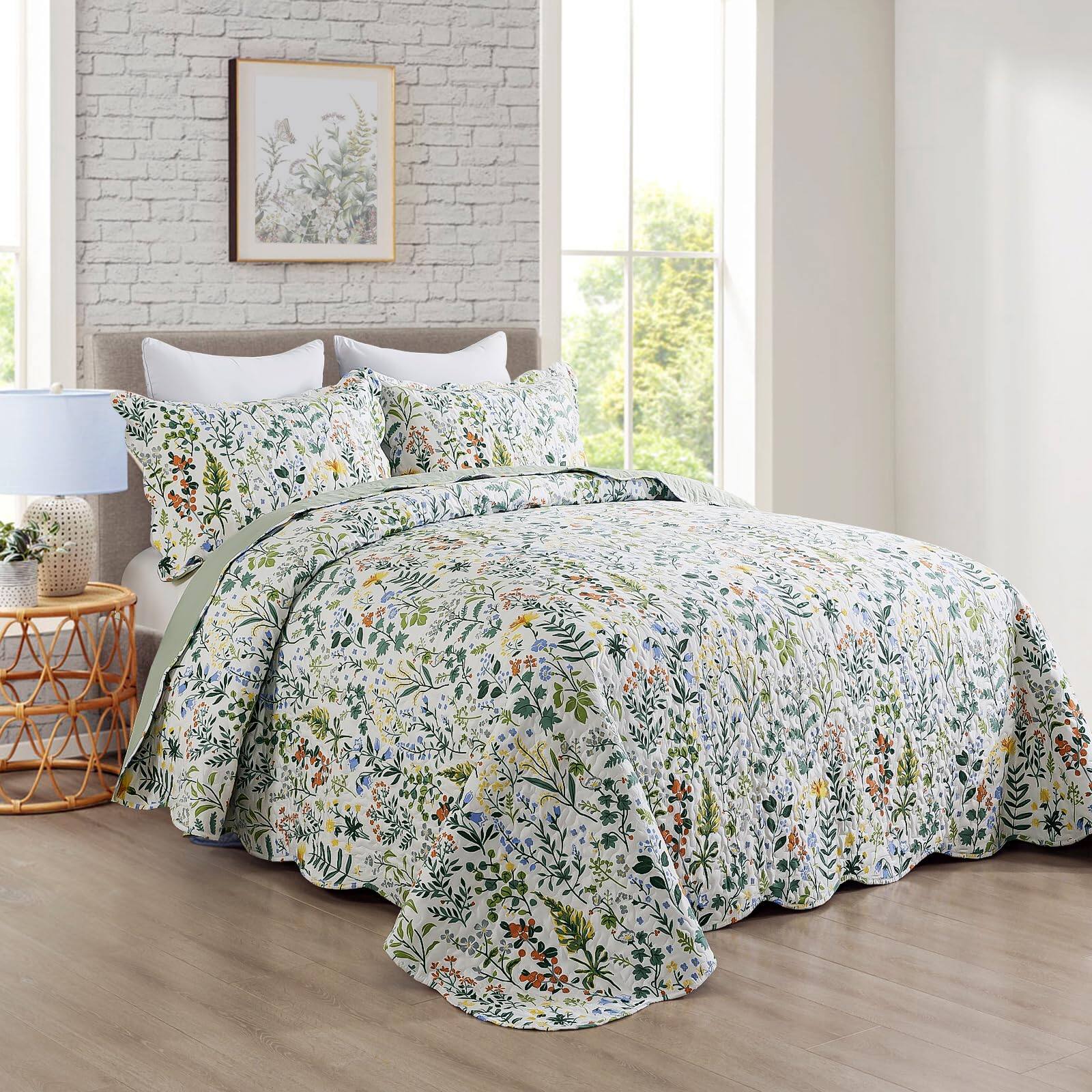 NICHOLAS KLEIN 3 piece Quilt Set Quilted Bedspread Lightweight Coverlet ...