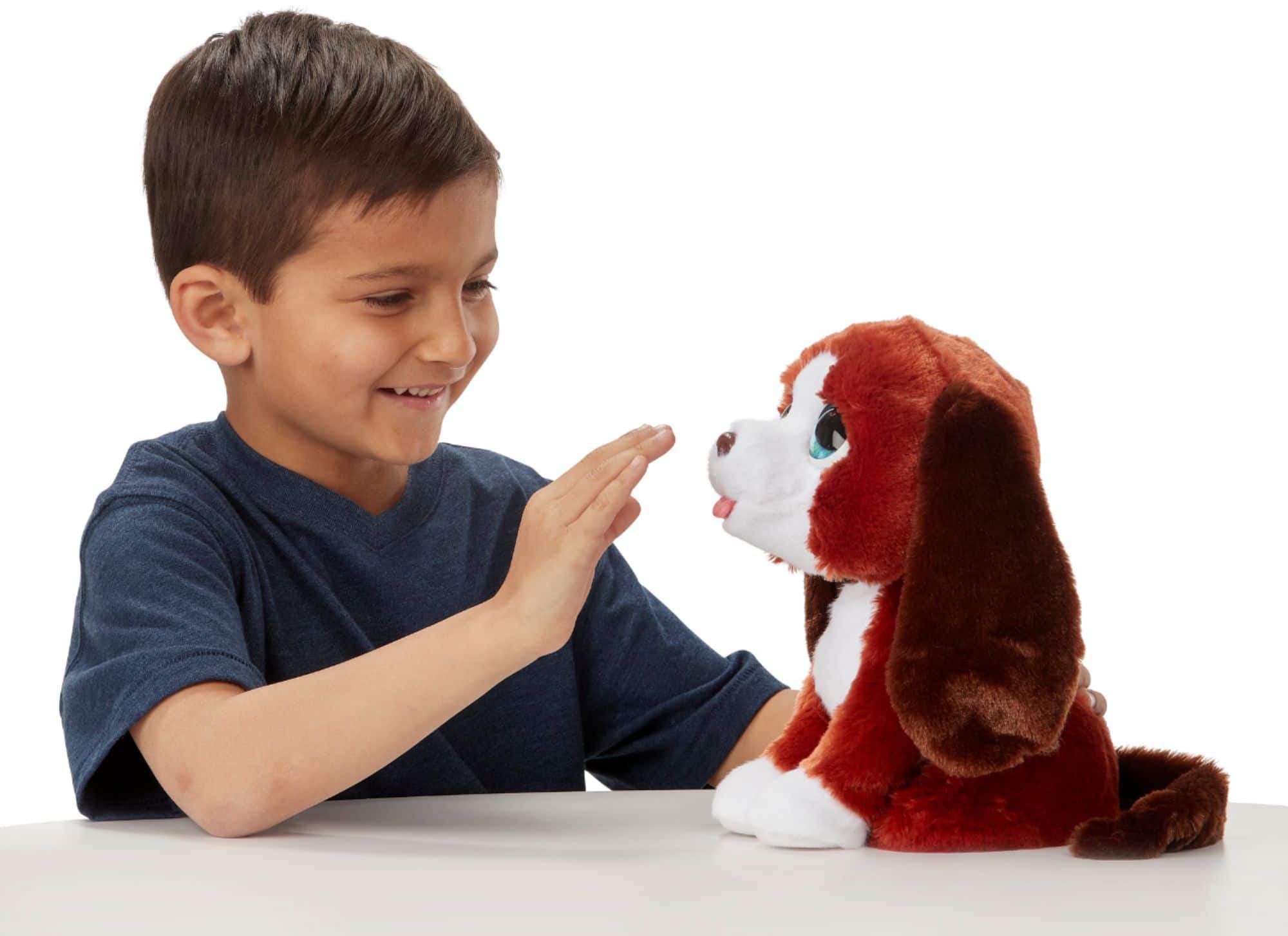 Best Buy: FurReal Howlin' Howie E4649