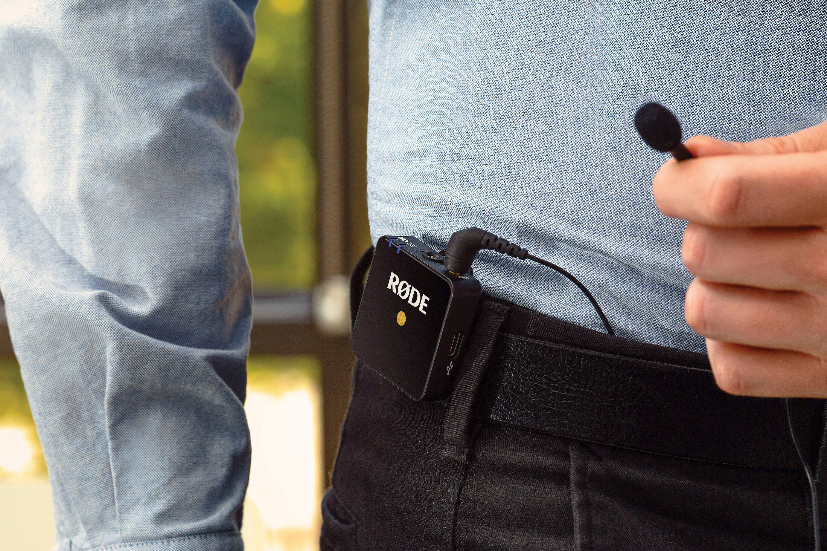 RØDE LAVALIER GO Professional Wearable Microphone LAVGO - Best Buy